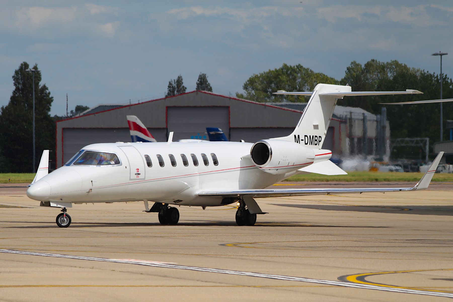 20 Years Of Flight: How The Learjet 40 Differs From The 45 Model