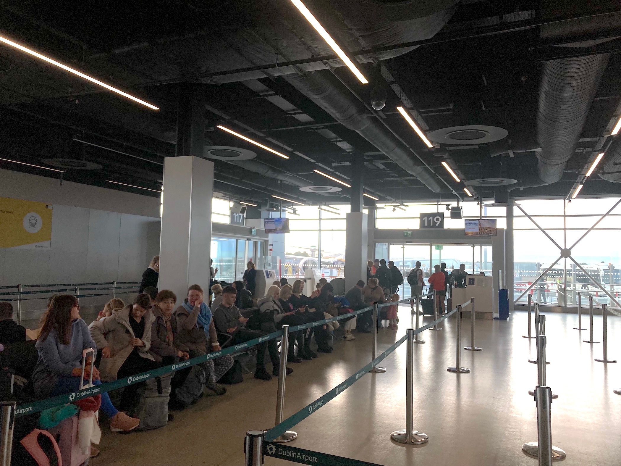 Flight Review: Ryanair's Boeing 737 MAX 8-200 To Vilnius