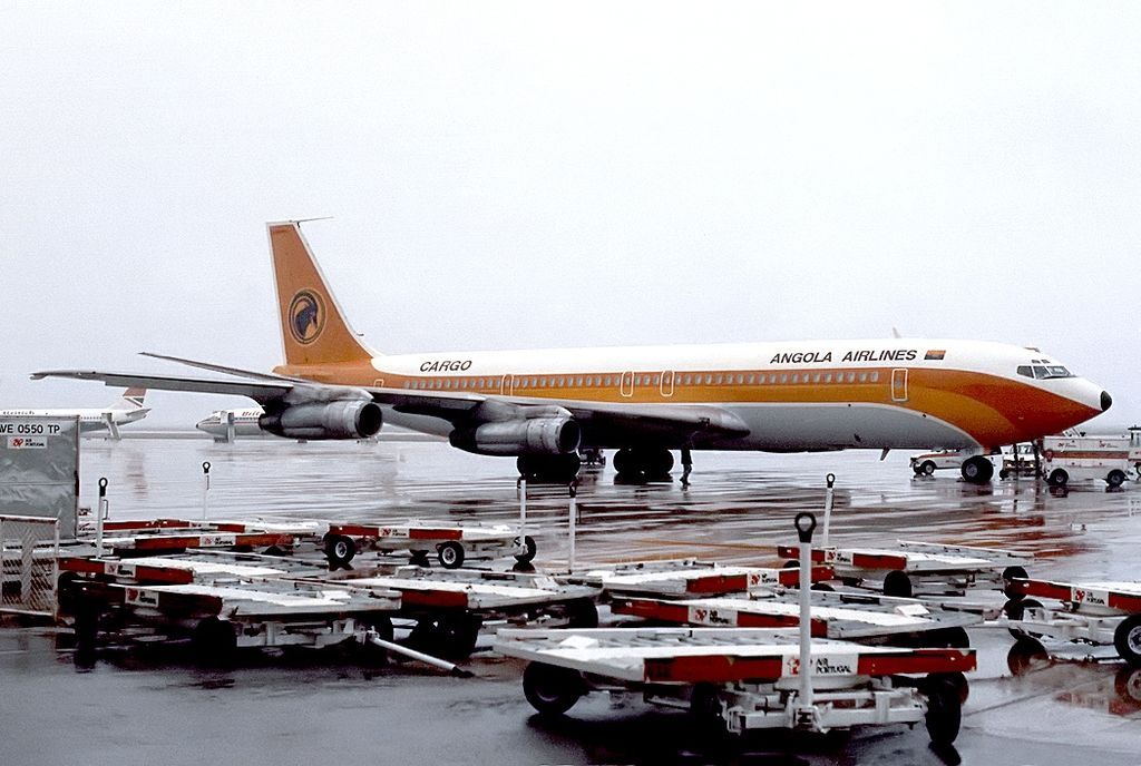 What Were The Differences Between The Boeing 707's Main Variants?