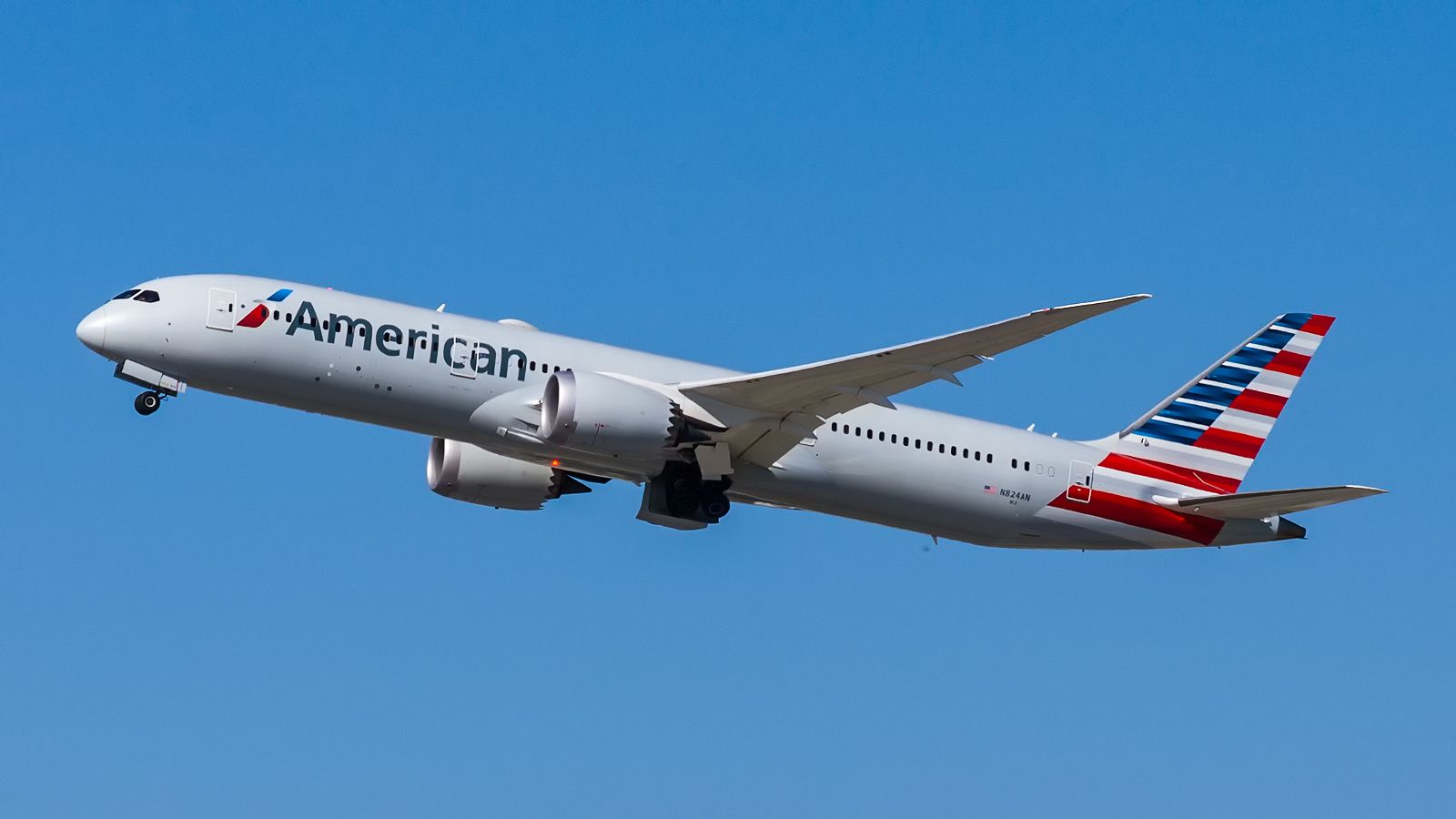 American Airlines Launches 15 Hour Boeing 787 Flights From Dallas To ...