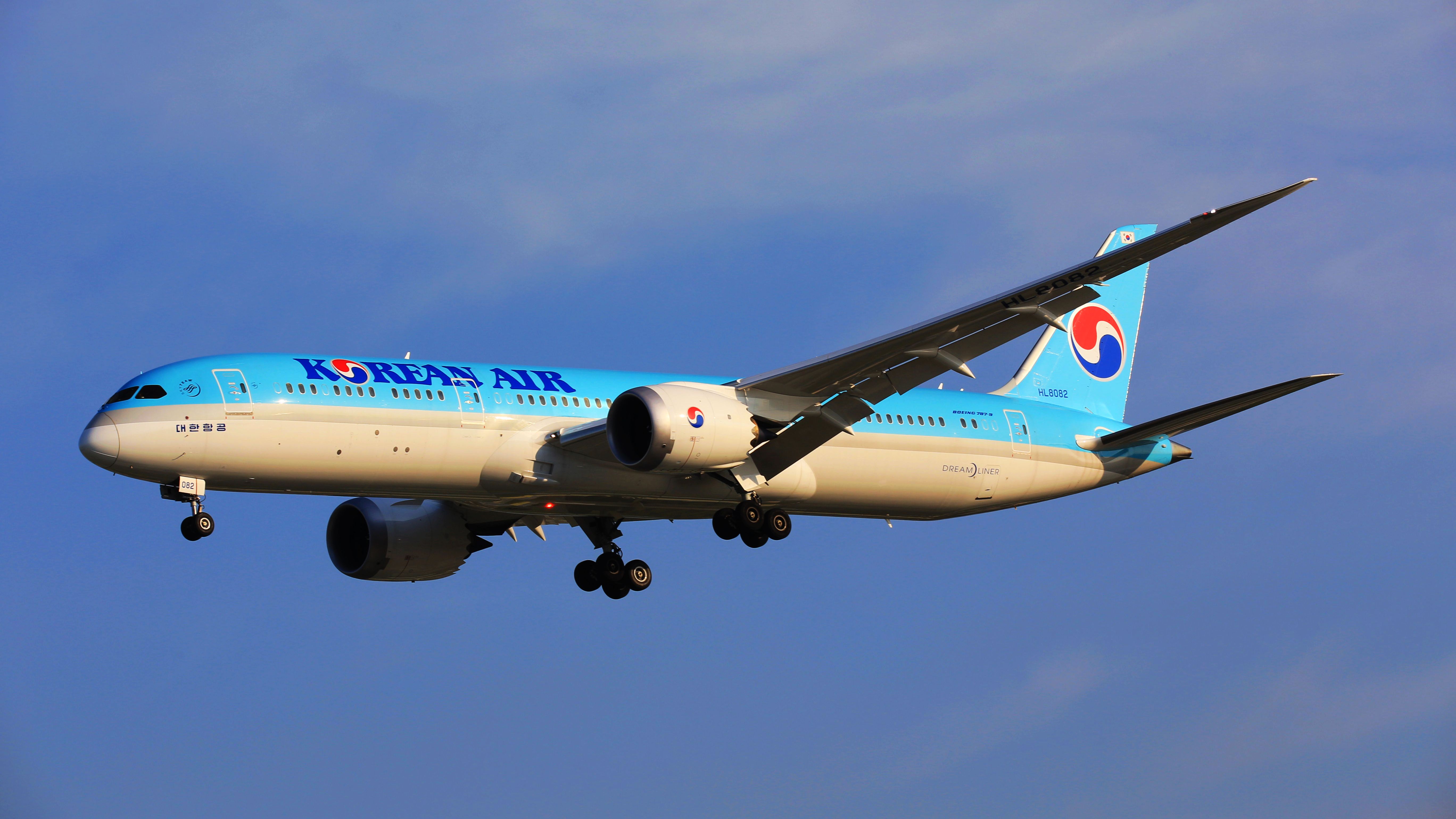 Korean Air To Launch 50 New Onboard Wines In March