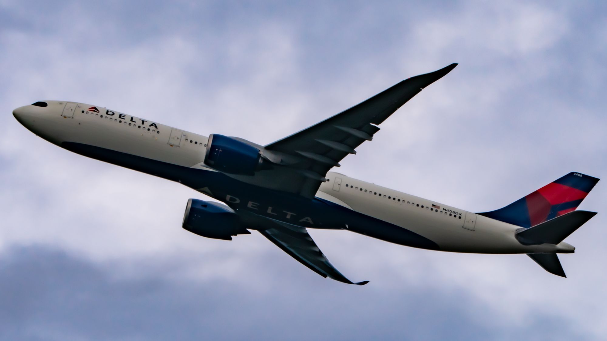 How Does Delta Air Lines Configure Its Airbus A350s?