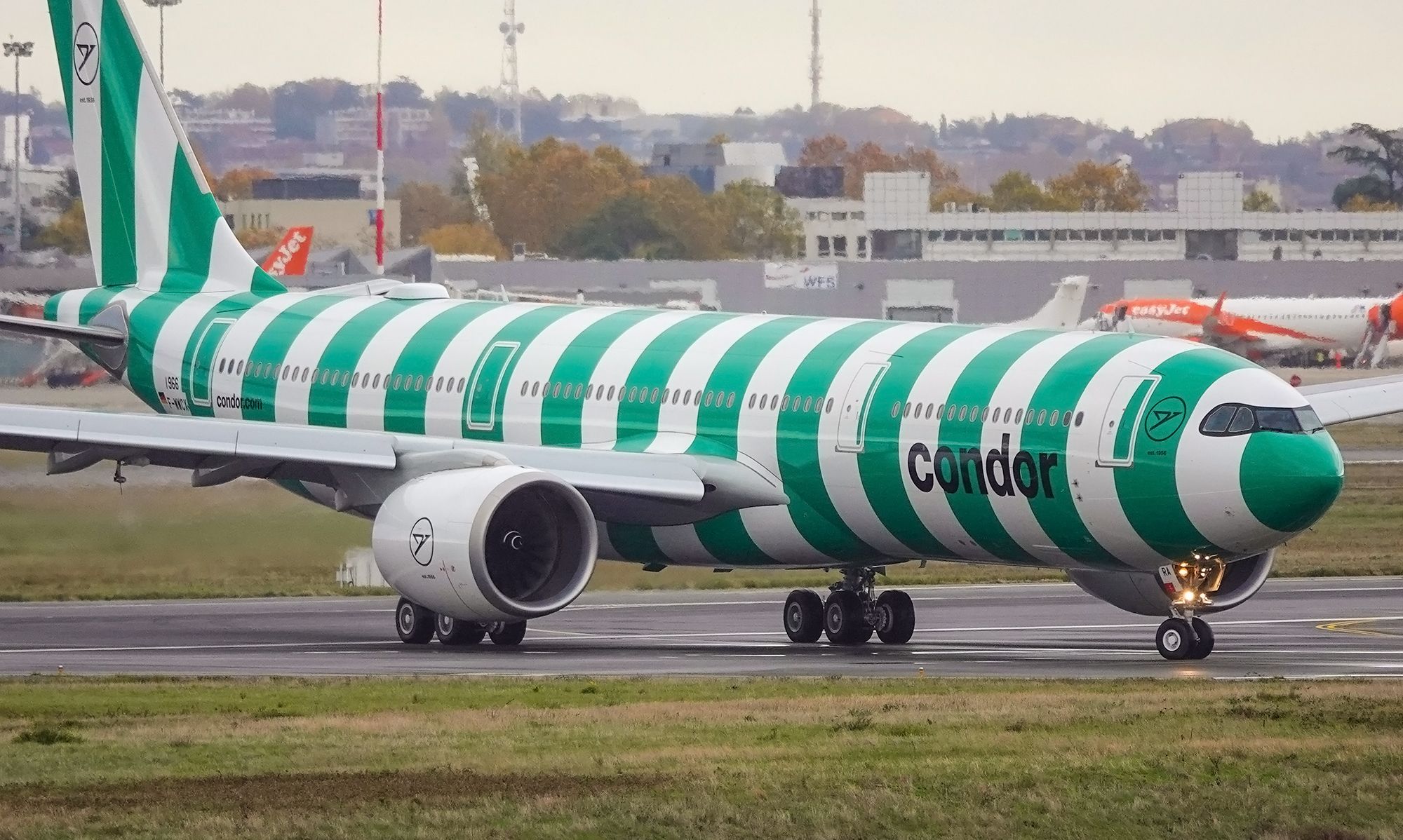 Condor's First Airbus A330neo Flies For The First Time