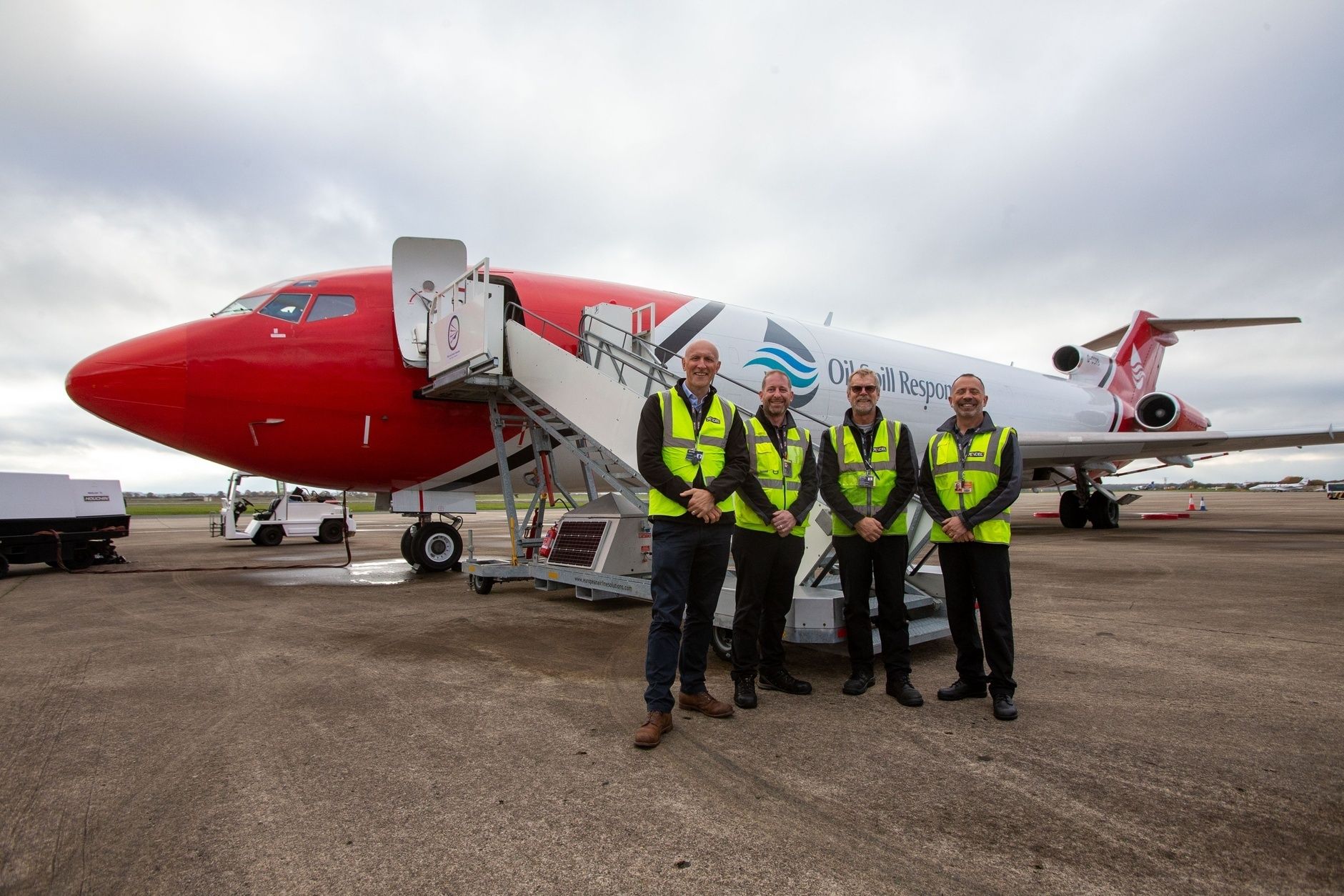 Two Oil Spill Busting Boeing 727 Relocate To Teesside Following ...