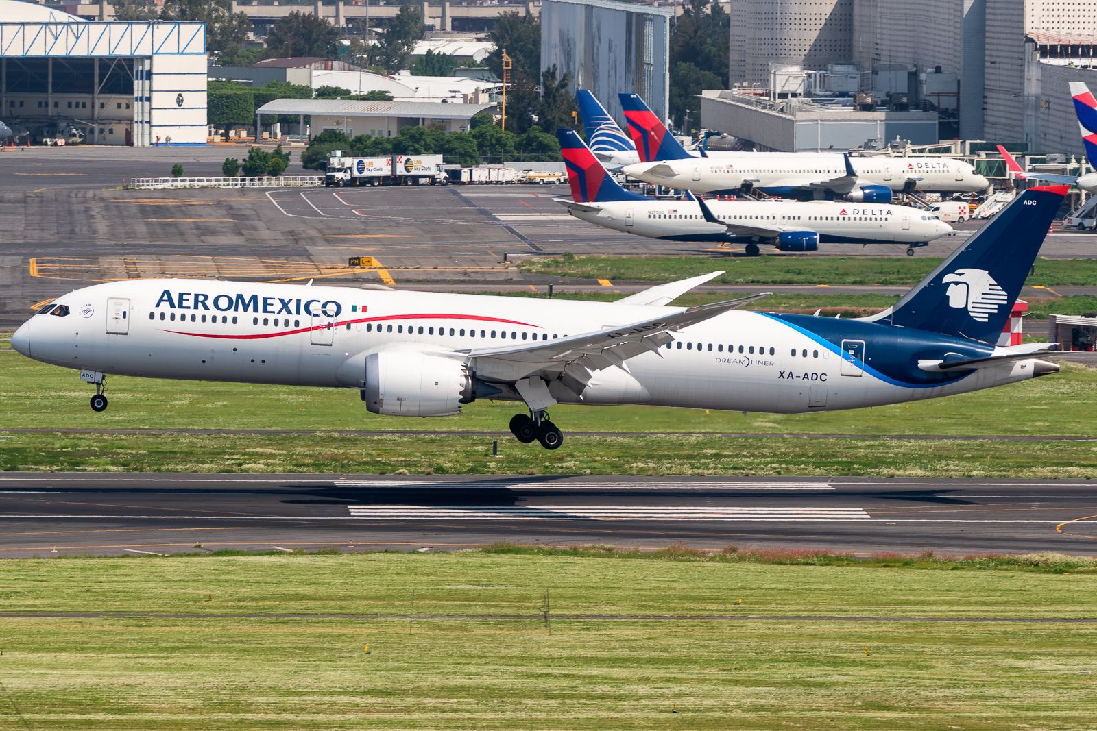 Analyzed: Aeromexico's Five European Destinations Next Year
