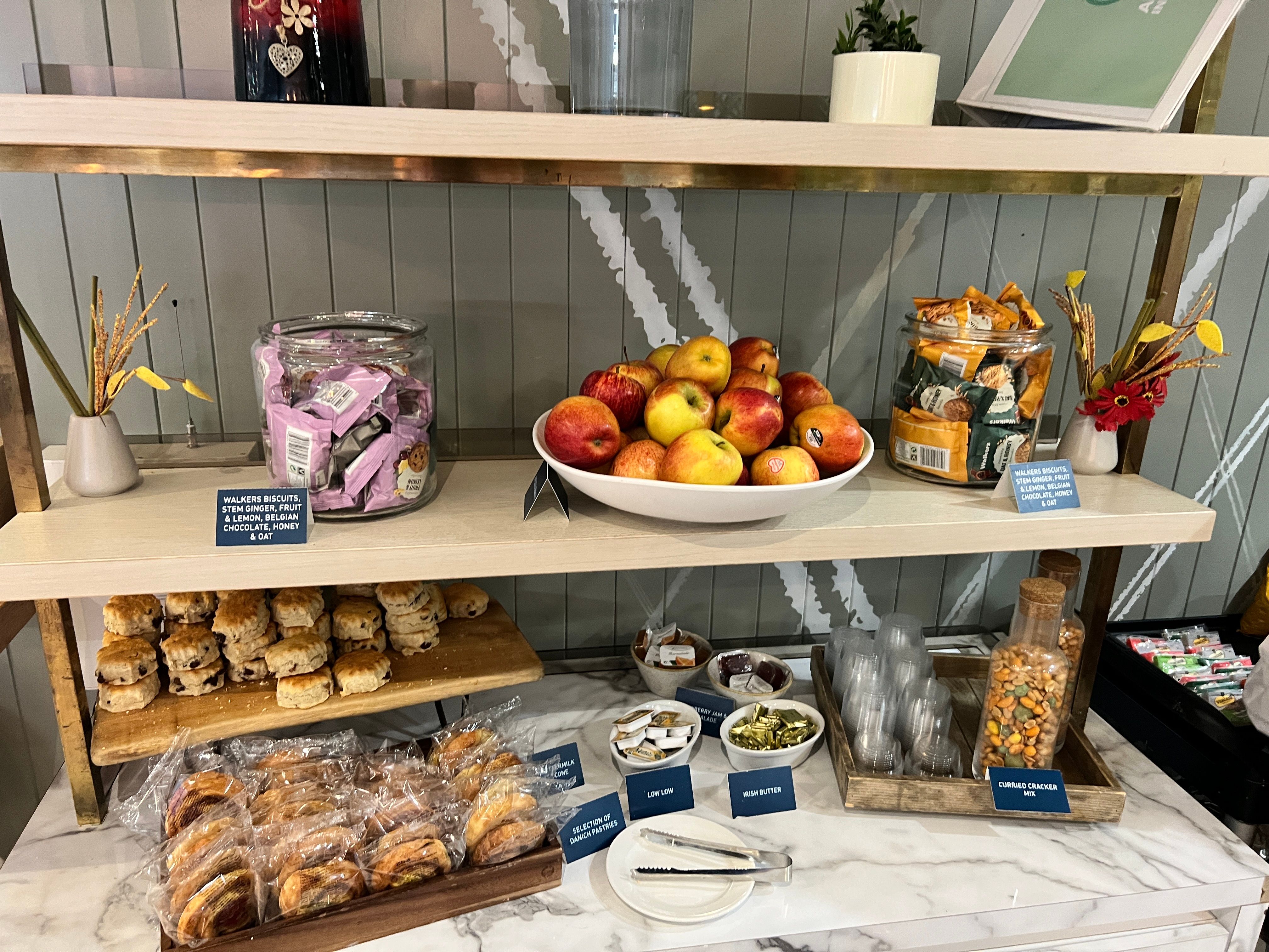 Dublin Terminal One Lounge Review