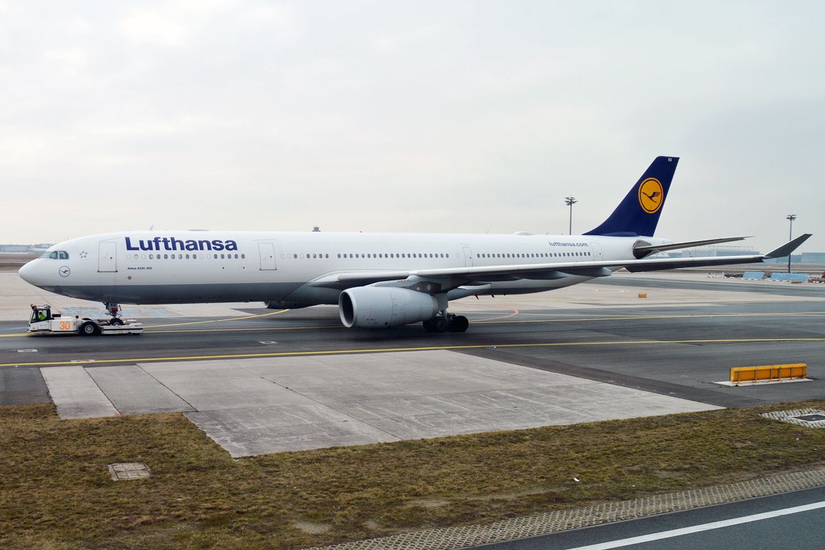 Lufthansa Prepares For World Cup Flights With Special 'Fanhansa ...