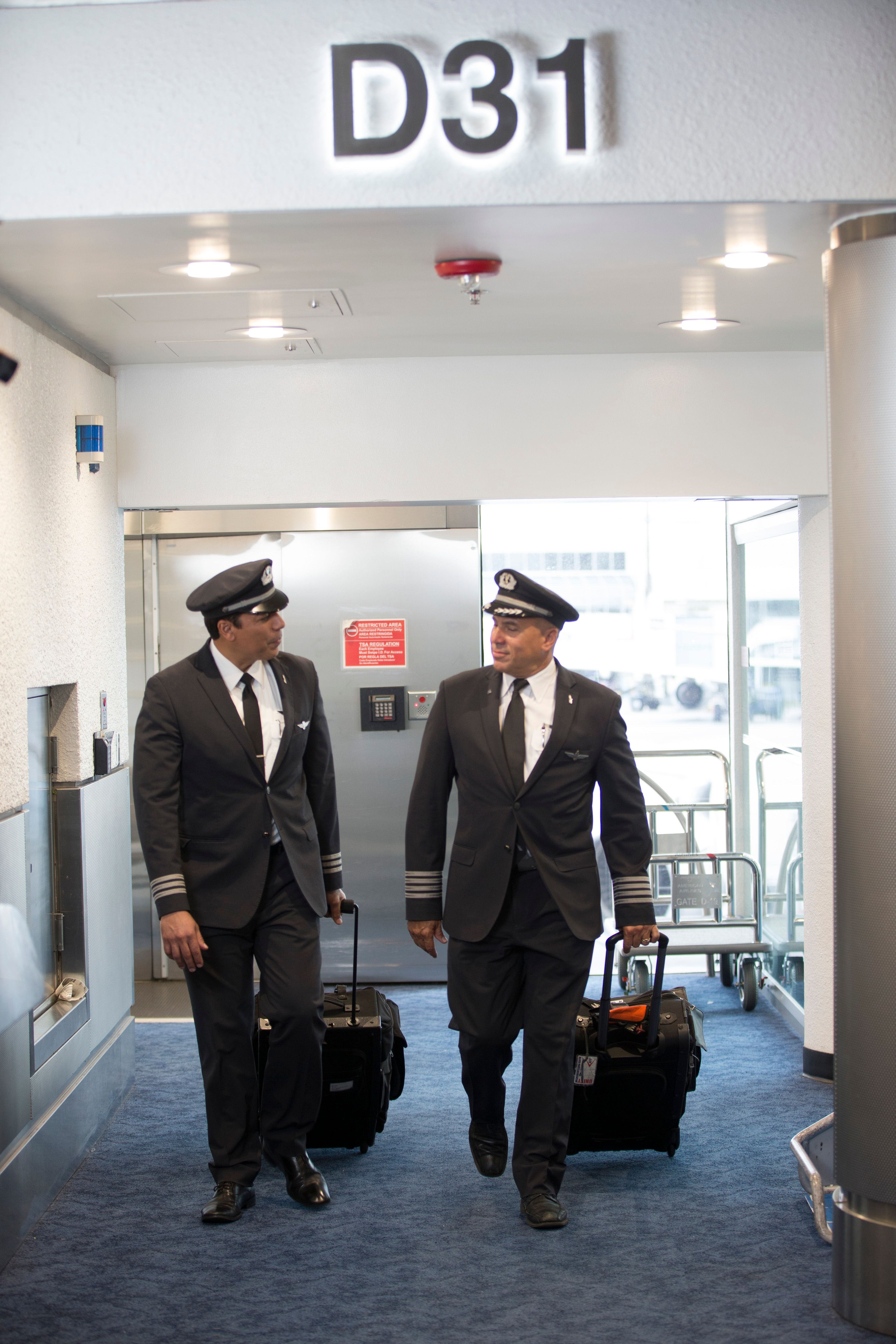 What Do The Stripes On A Pilot's Uniform Represent?