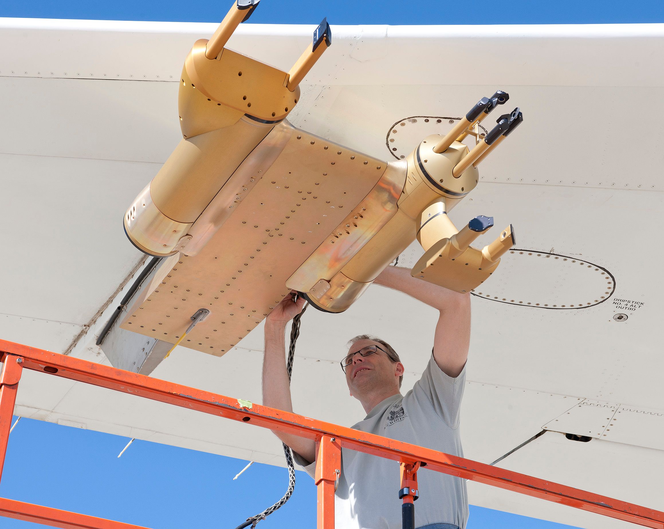 A Look At NASA's Douglas DC-8 Airborne Science Laboratory