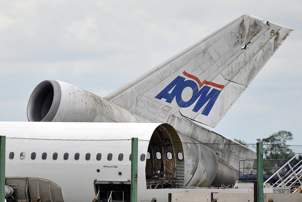 What Happened To AOM French Airlines?