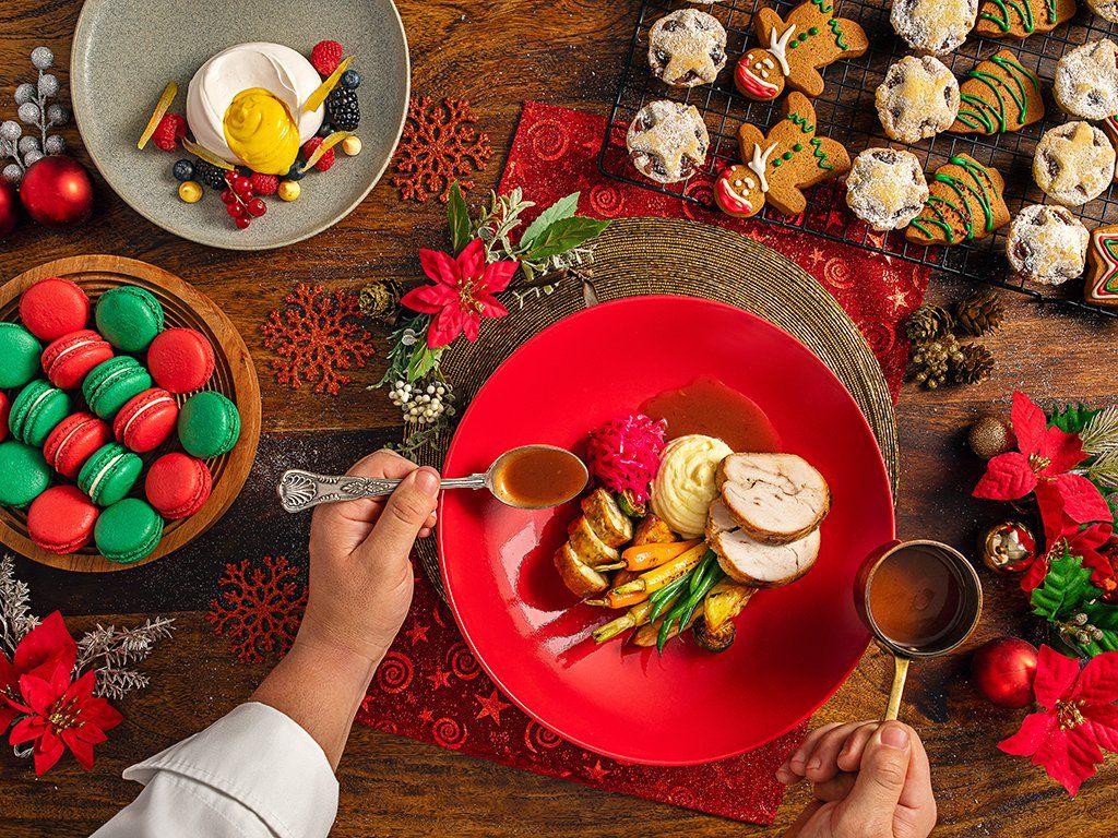 Etihad Airways Launches Christmas Menu And Introduces Props