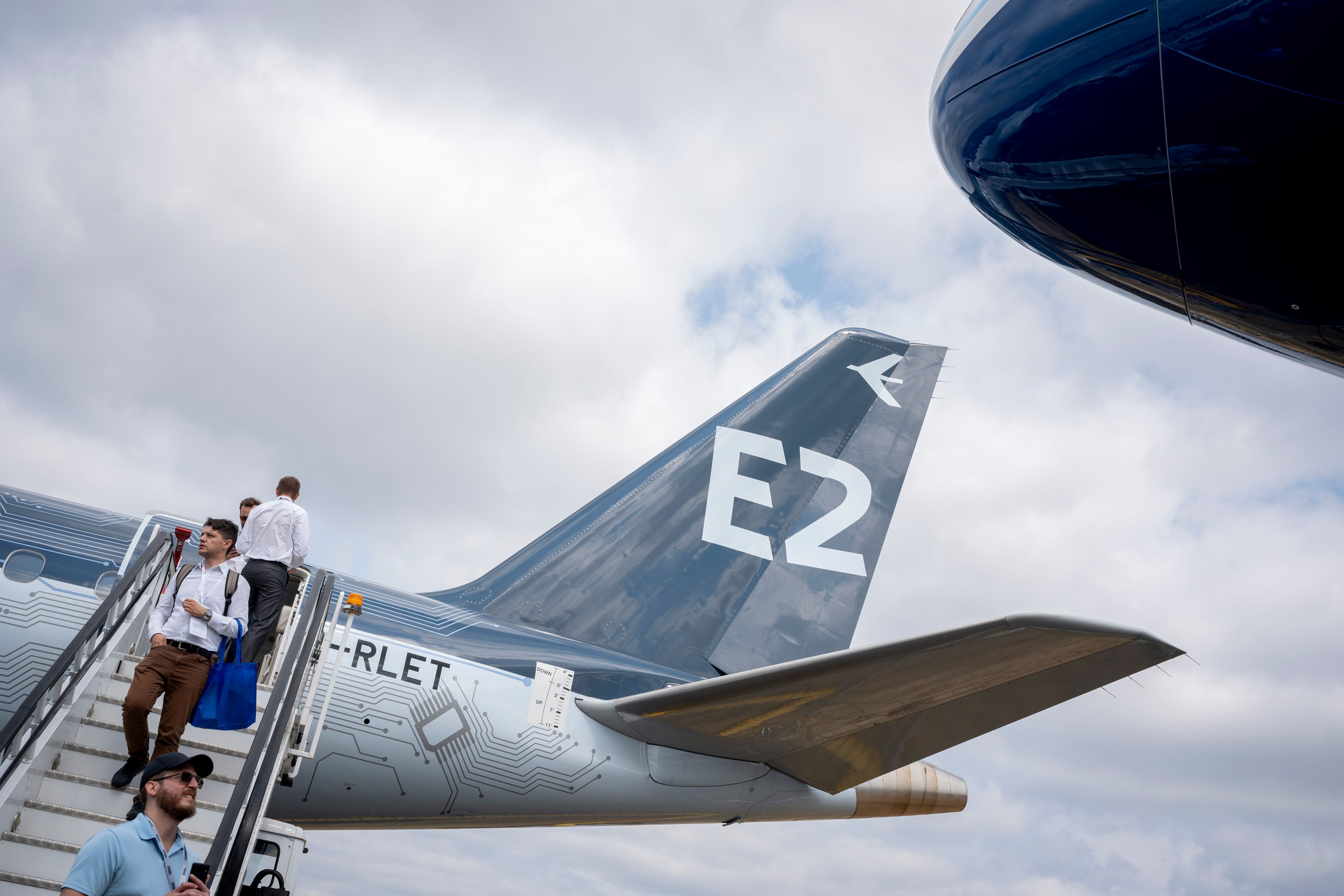 Ailerons And Elevators – What Are They And How Do They Work?