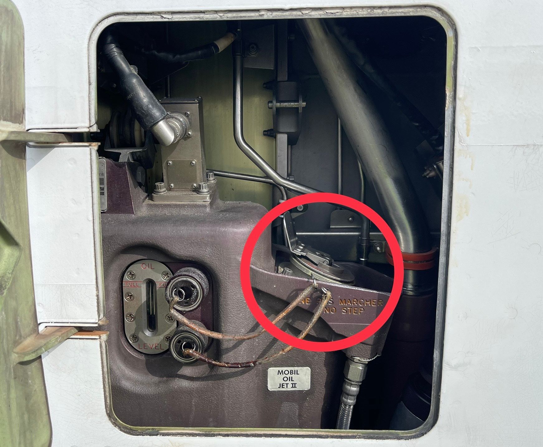 Do Aircraft Require Oil Changes?