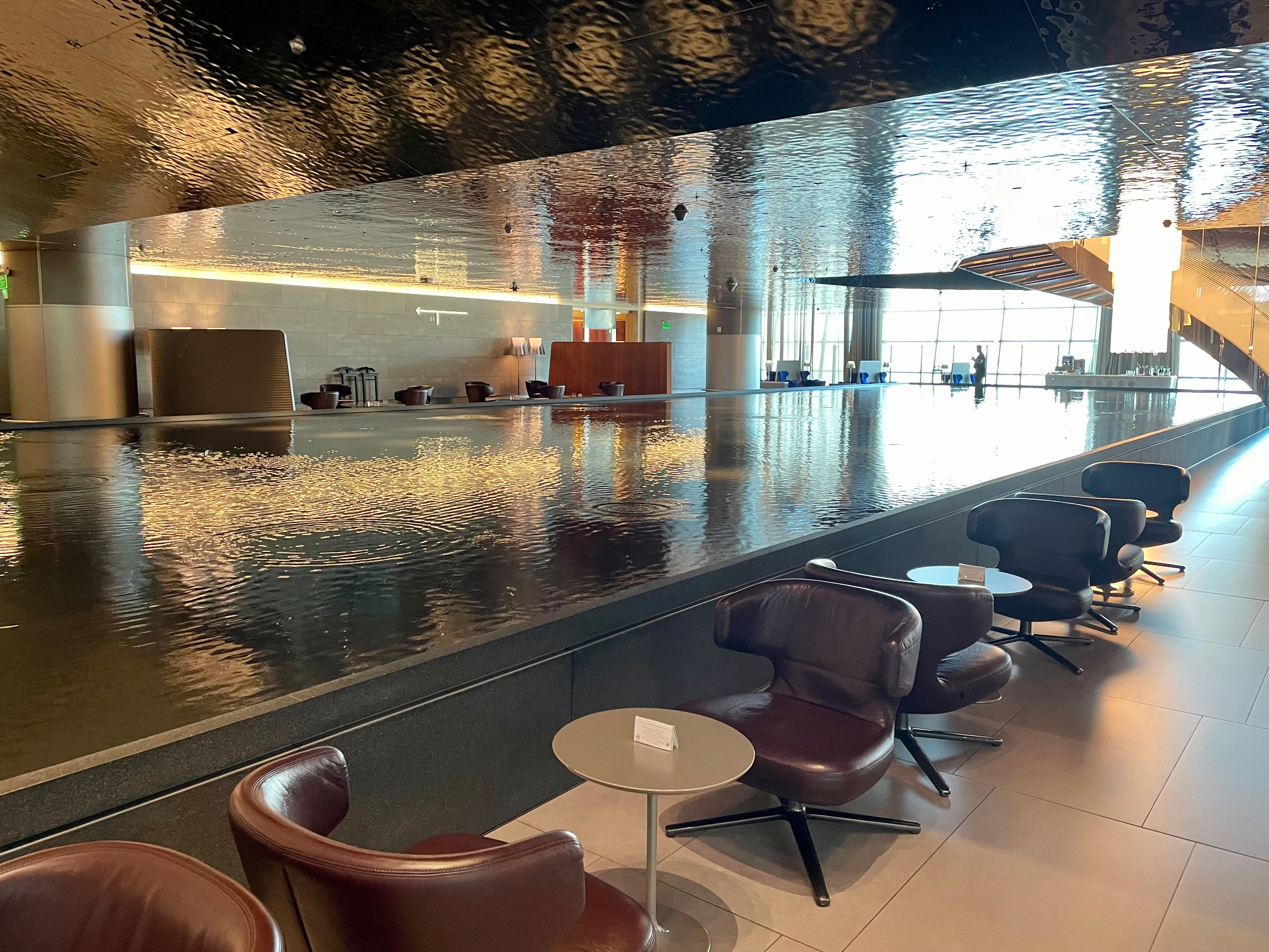 Final Score: Flying To The World Cup In Qatar Airways' Boeing 777 ...