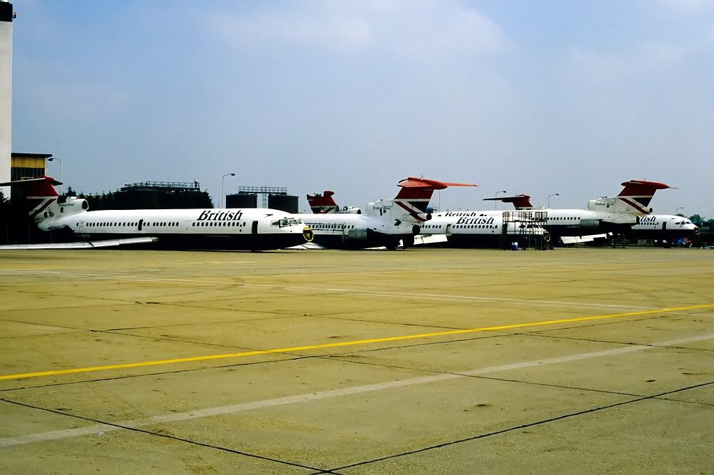 Spot The Difference - Boeing 727 Vs Hawker Siddeley Trident