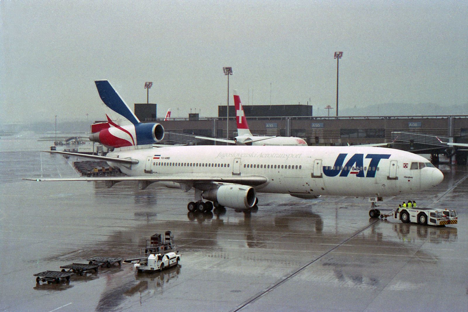 ご存知ですか: JAT航空はかつてワイドボディ機を運航していました