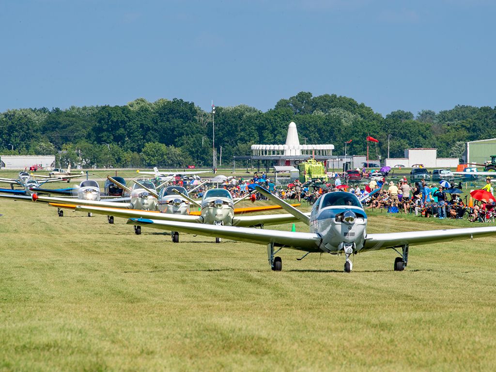 Happy Birthday! Experimental Aircraft Association Celebrates 70 Years