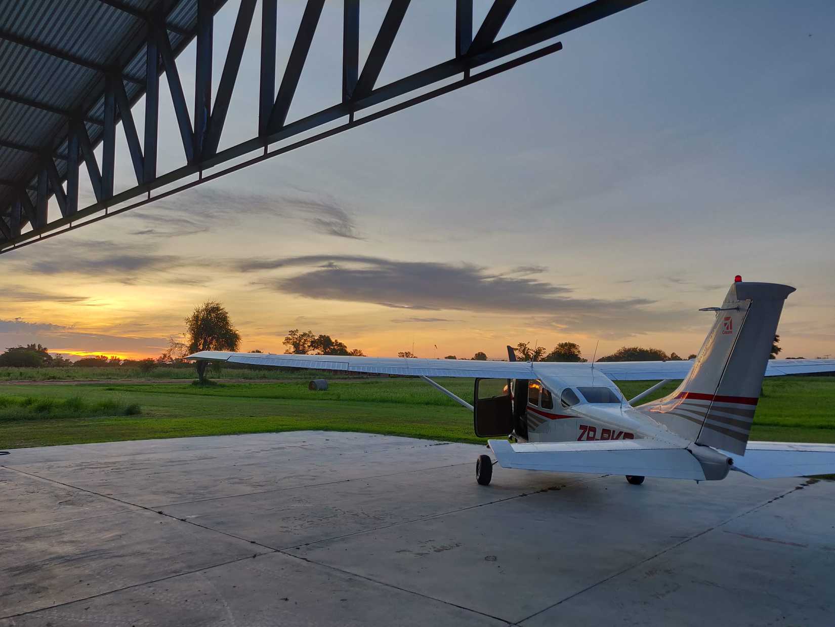 The 5 Different Cessna 206 Variants