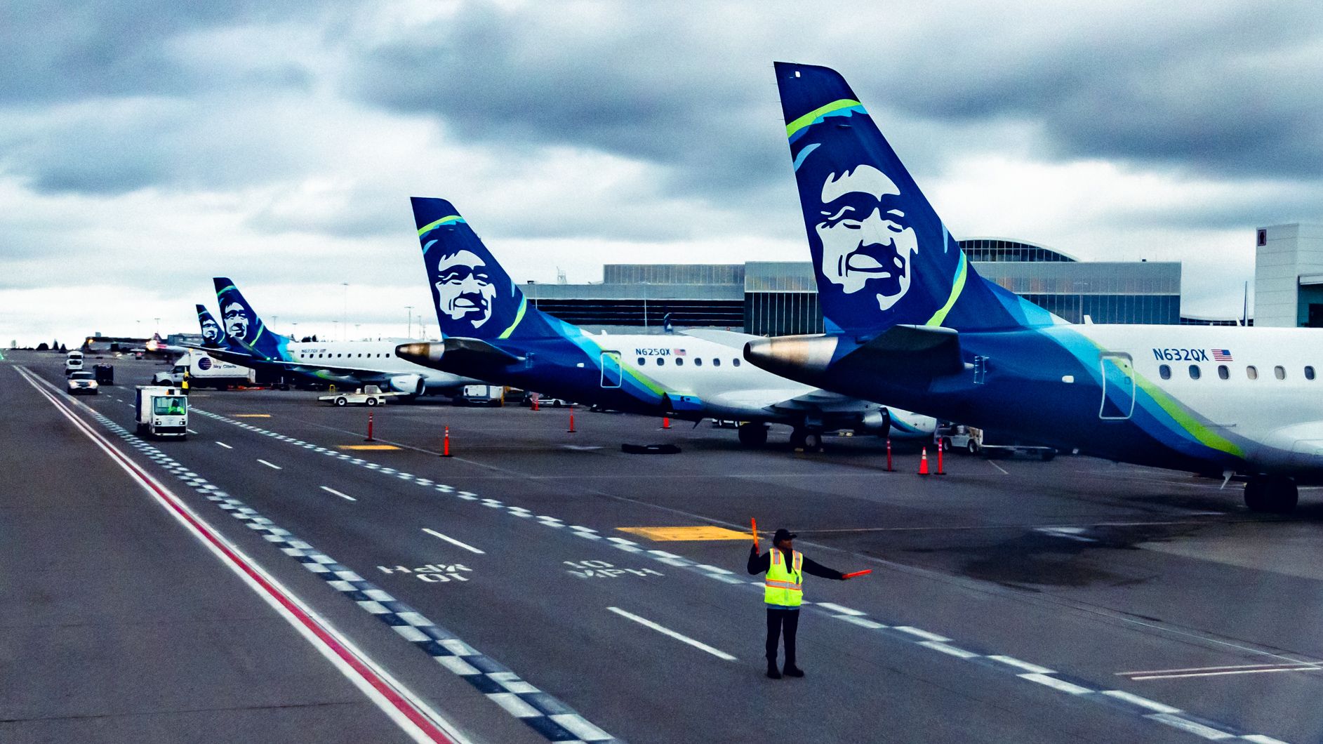 Trip Review: Horizon Air E175 Premium Class vs. First Class
