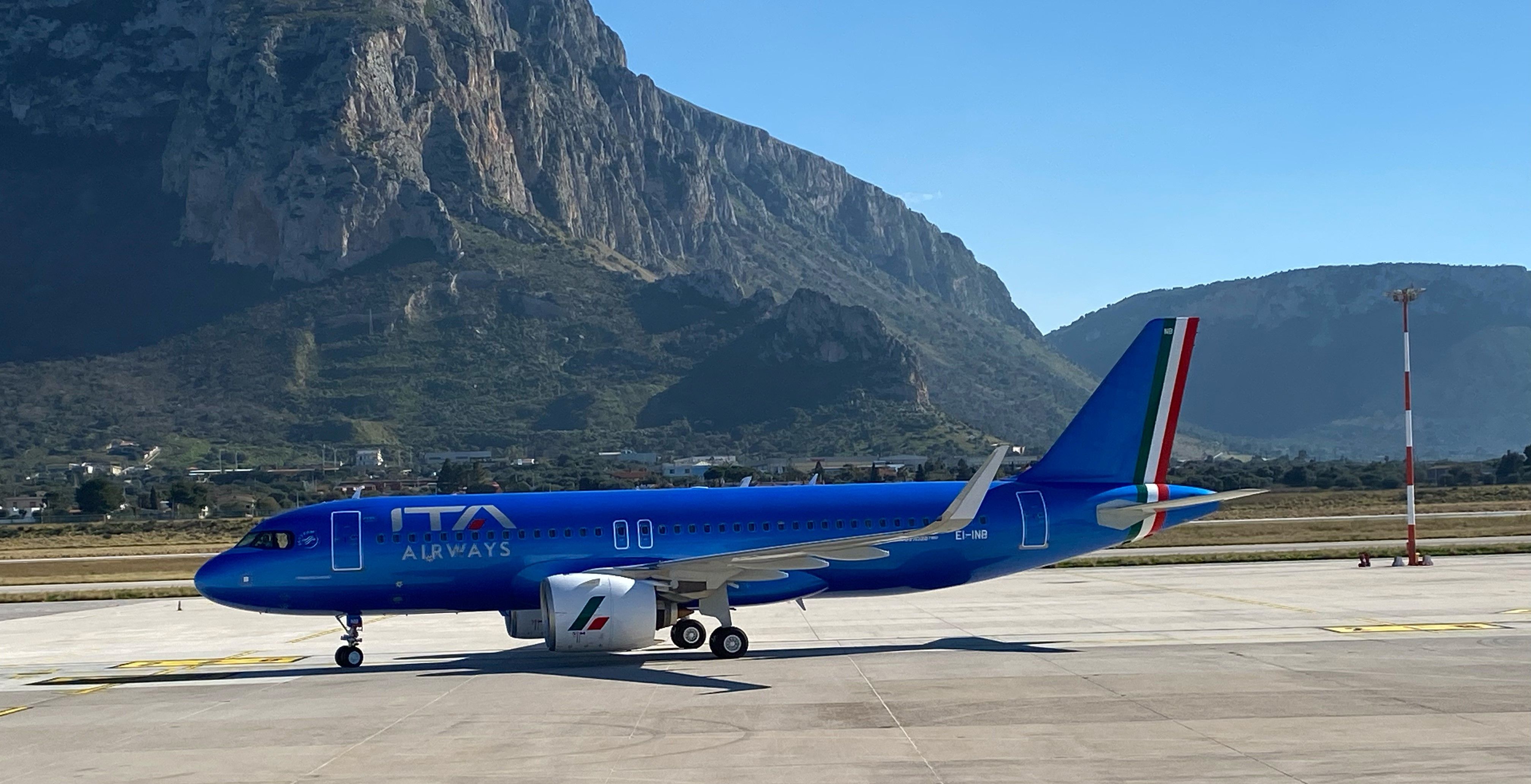 ITA Airways Begins Flying Airbus A320neos In Its Distinctive Blue Livery