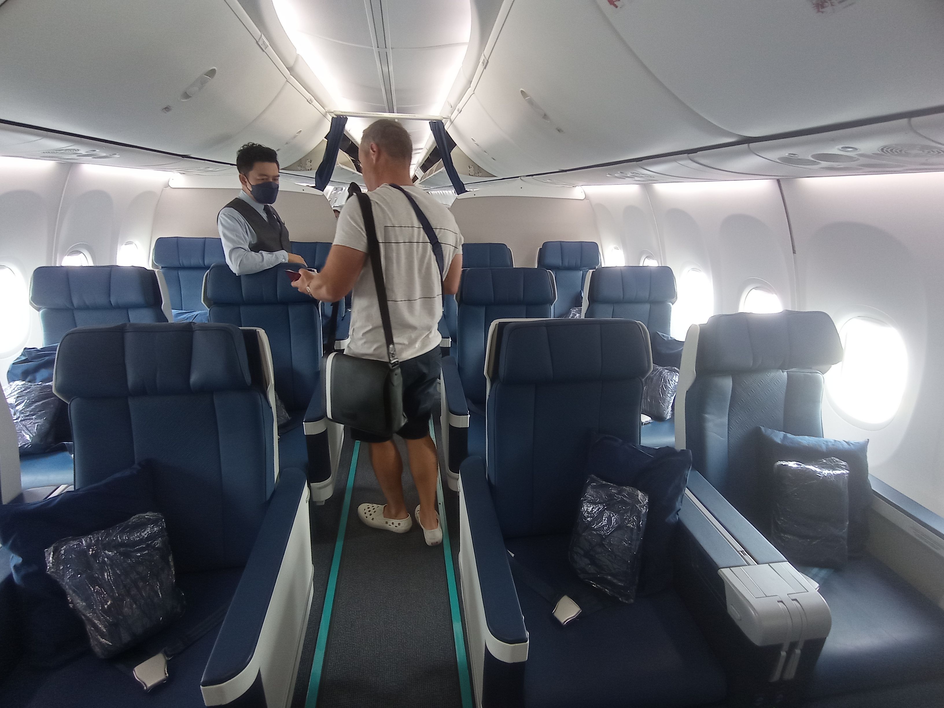 レビュー：マレーシア航空のボーイング737-800ビジネスクラスでクアラルンプールからデンパサールへ