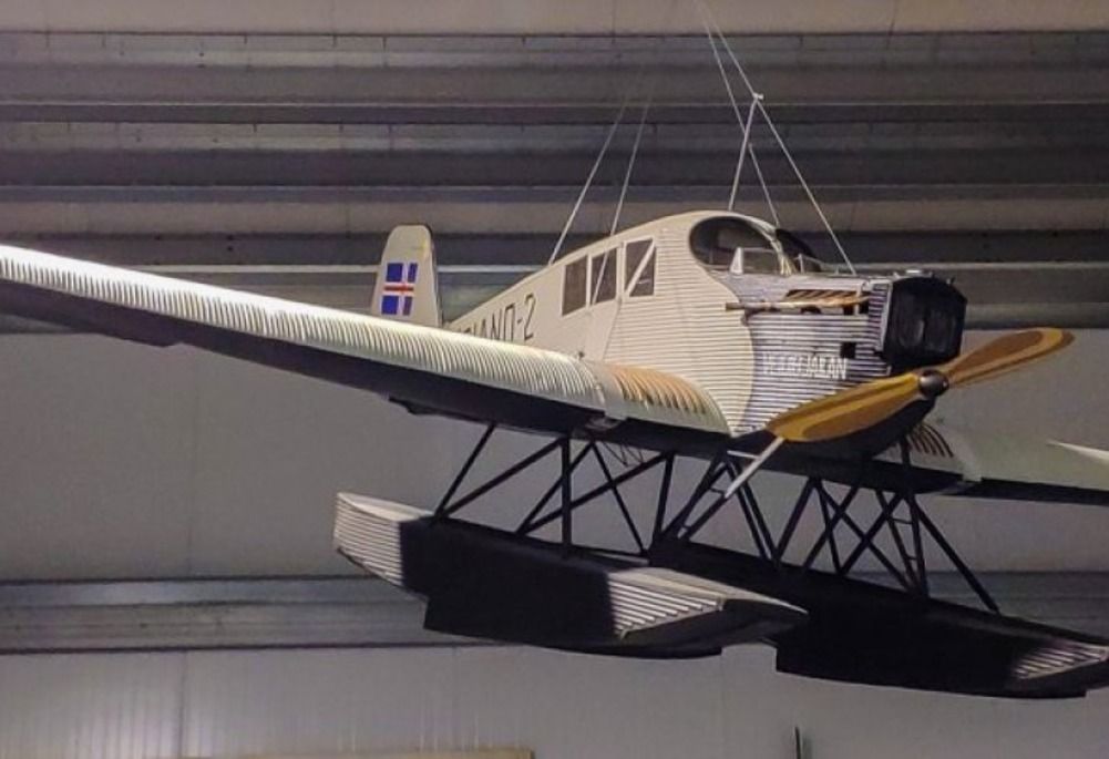 Flugfelag Islands: Iceland's First Airline