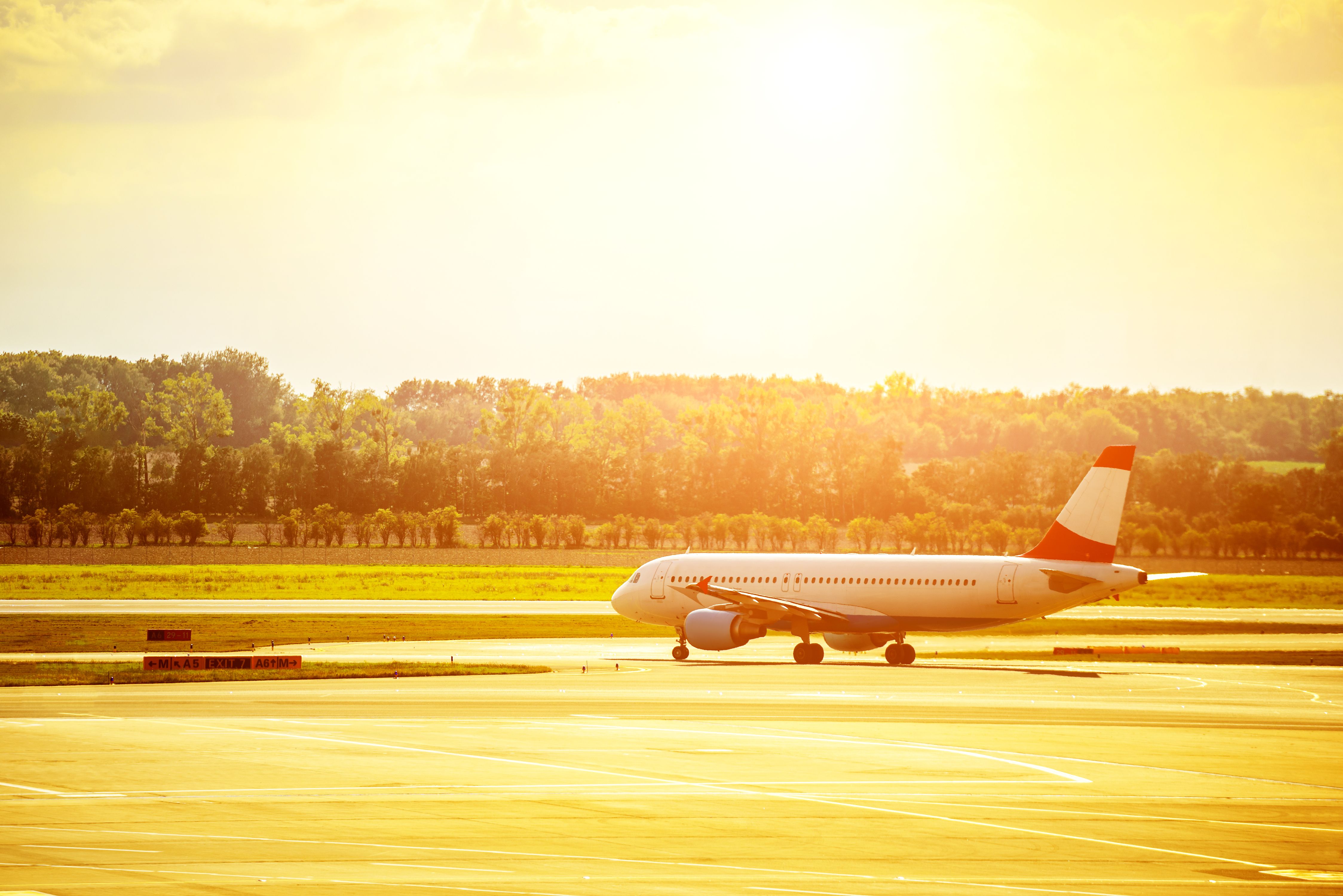 What Precautions Must Pilots Take When Operating In Extreme Heat?
