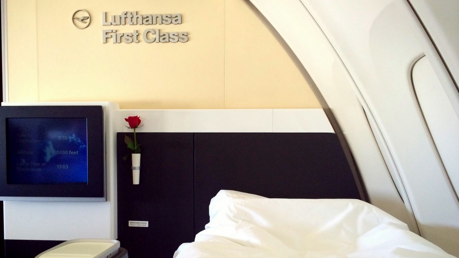 Origin Stories: How Lufthansa's First Class Rose Came To Be