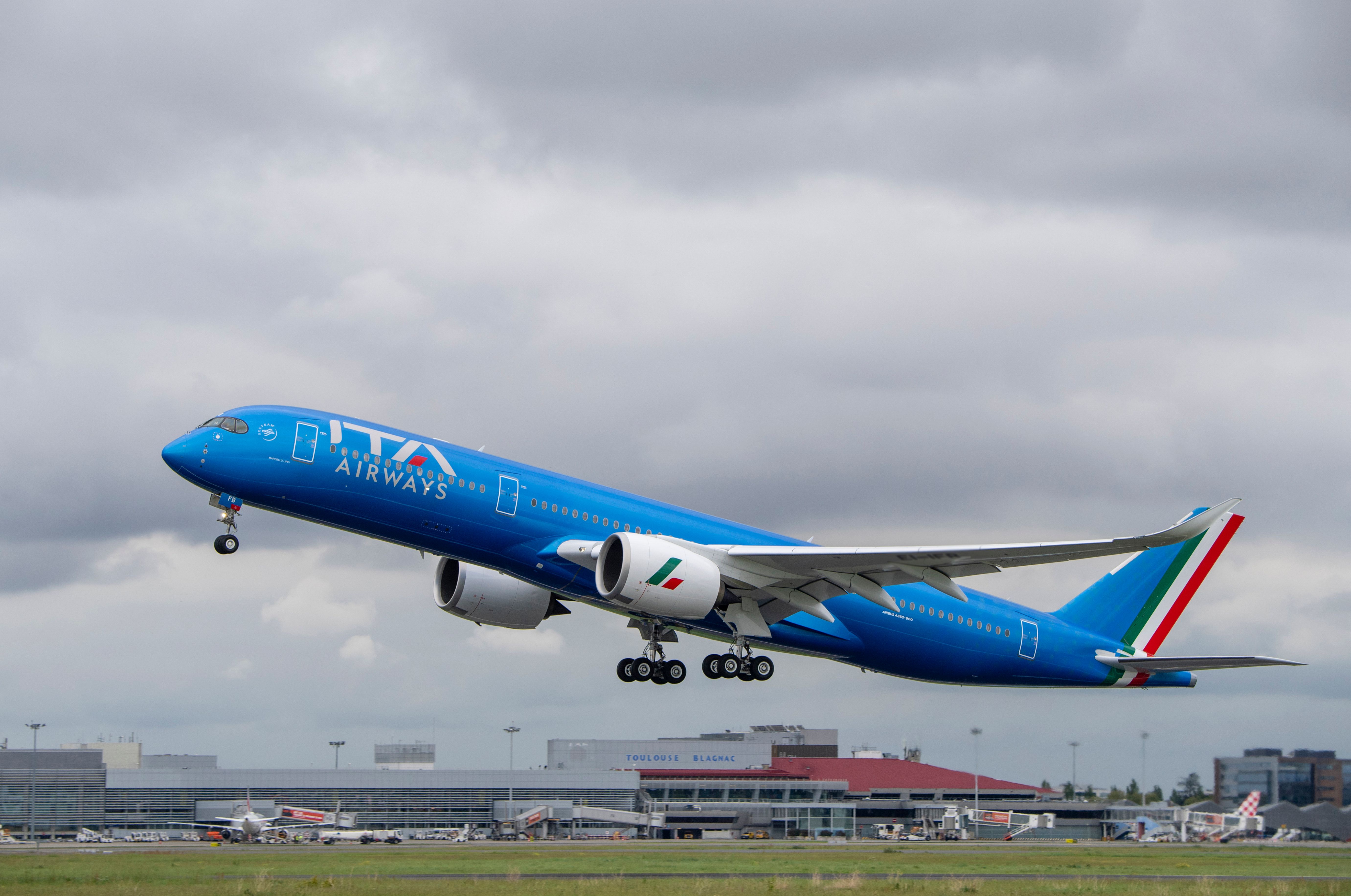 Strikes Set To Impact Italian Flights On Sunday