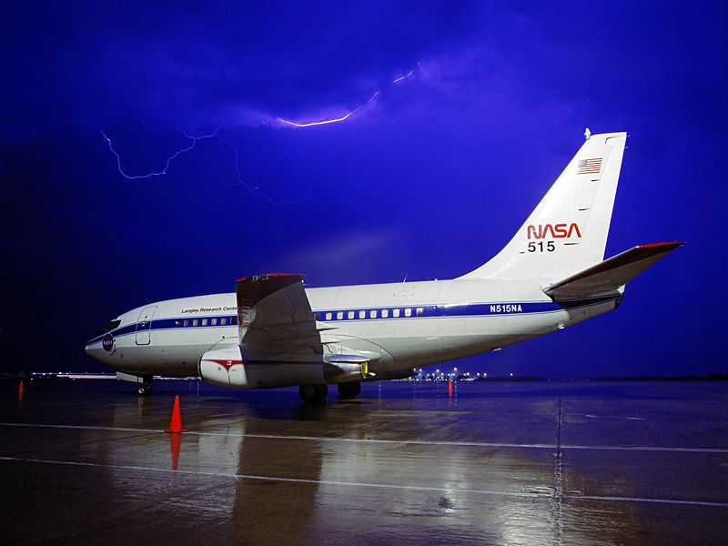 NASA 515: The Boeing 737 Used As A Flying Laboratory