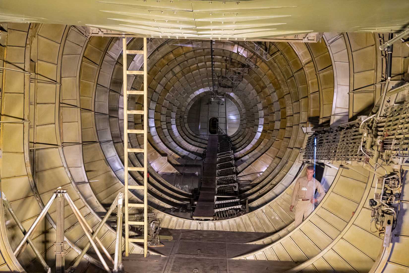 Why The Spruce Goose Only Flew Once