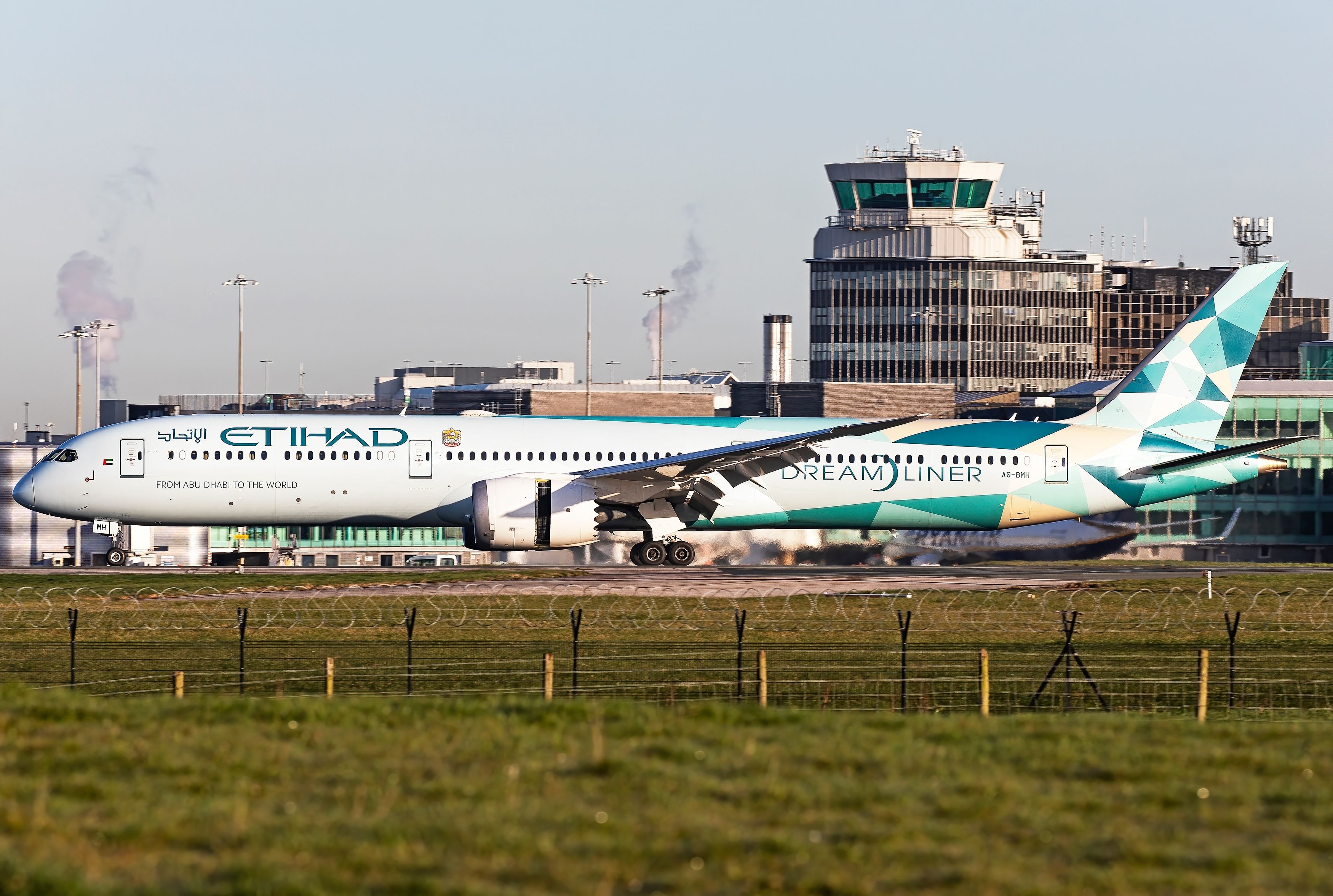 Earth Hour: Top 3 Technologies For Decarbonizing Aviation