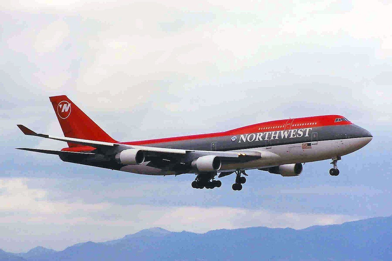 35 Years Of Flight: Which Standard Active Boeing 747-400s Have The Most ...