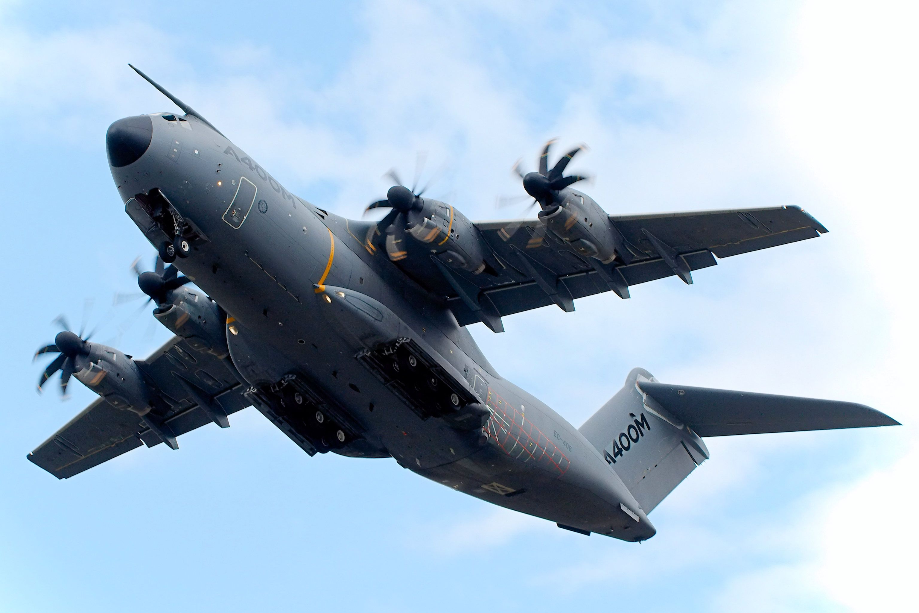 How Tom Cruise Held Onto The Side Of A Flying Airbus A400M