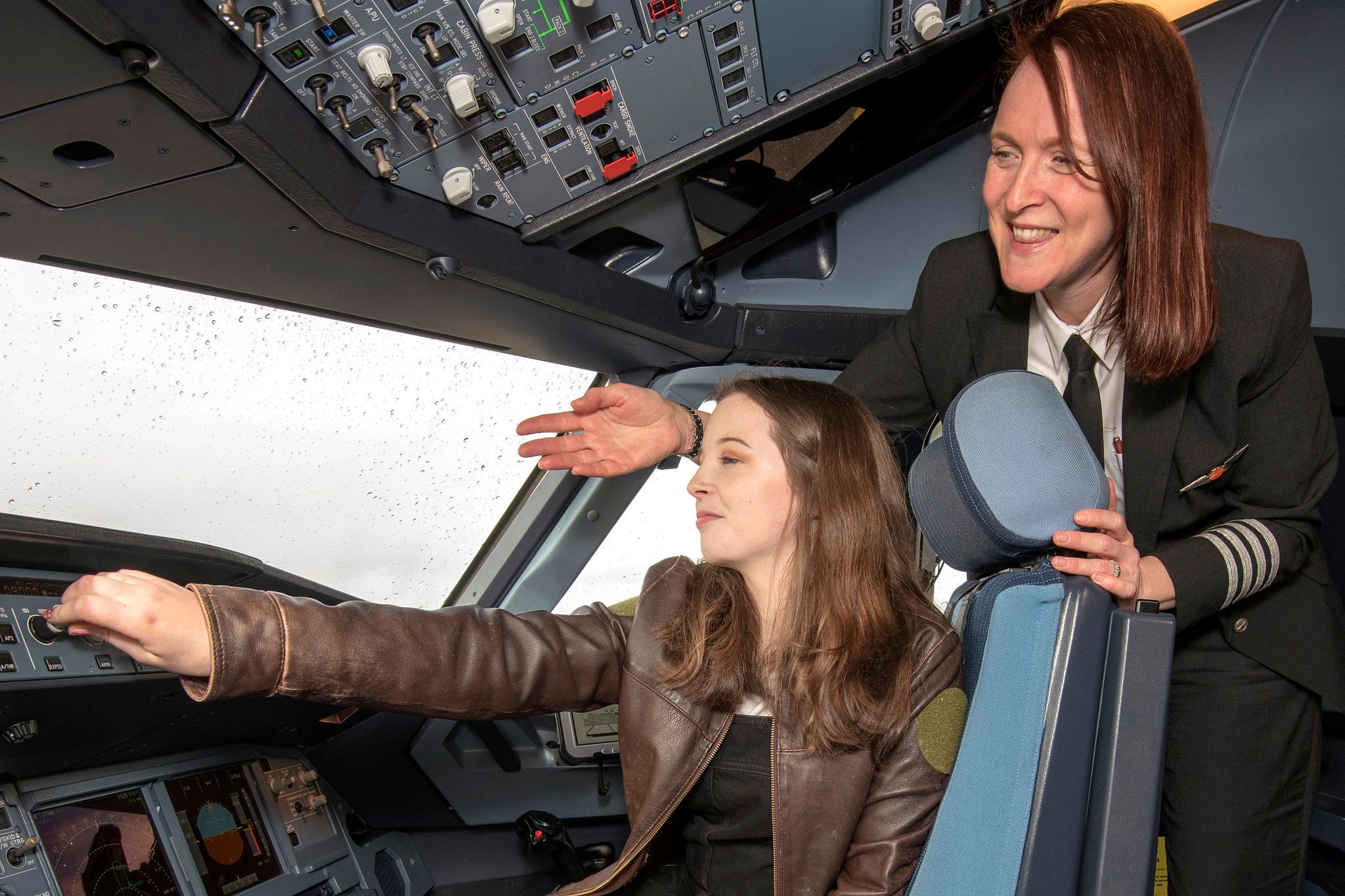 How Do Pilots Become Flight Instructors?