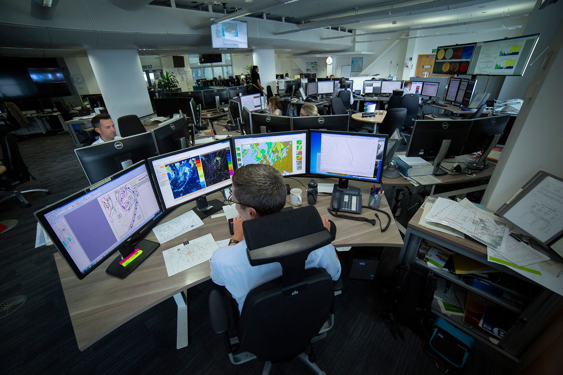 How Do Pilots Interpret Weather Reports?