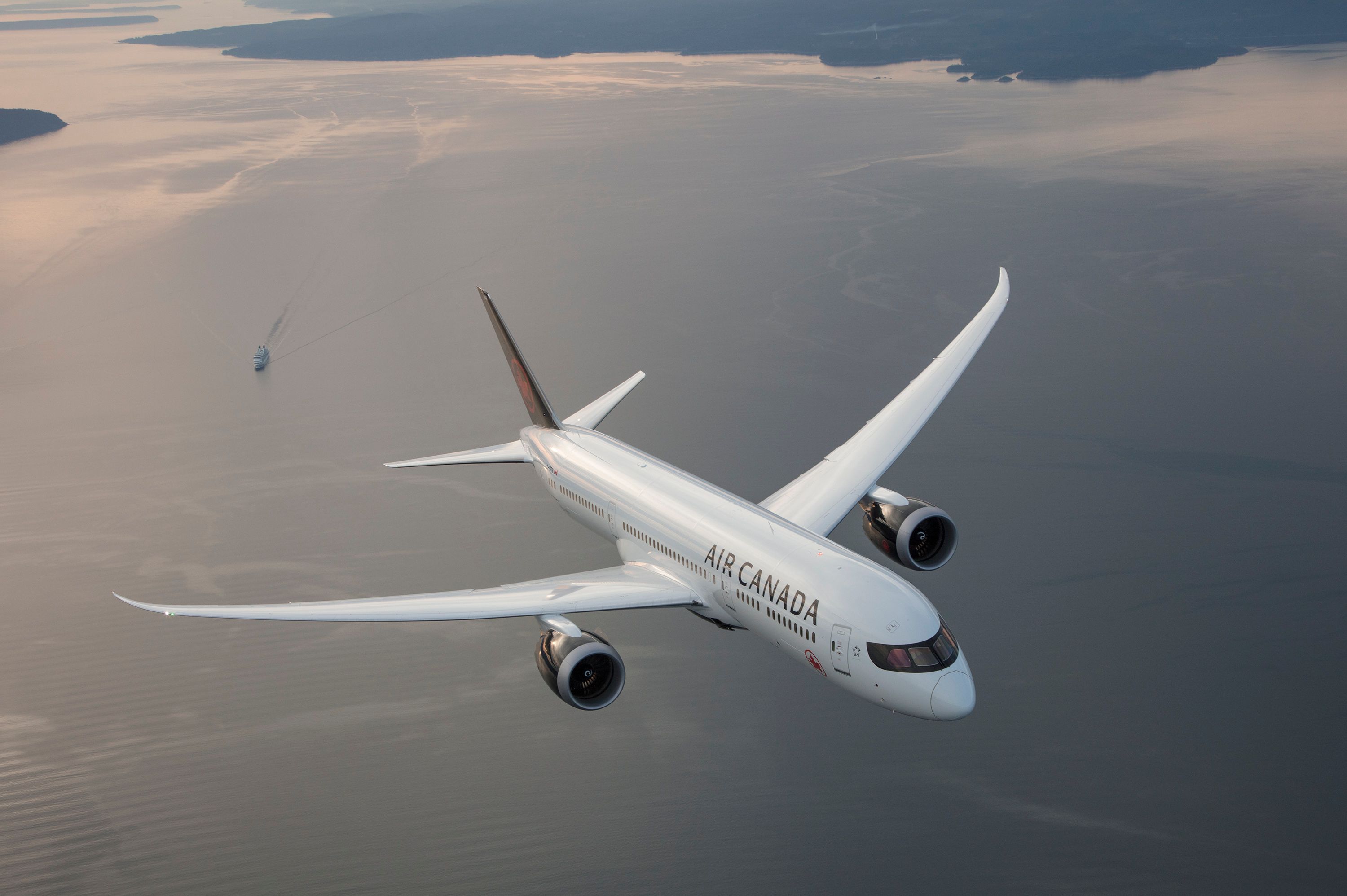 Air Canada Eyes Dubai International Airport From Vancouver