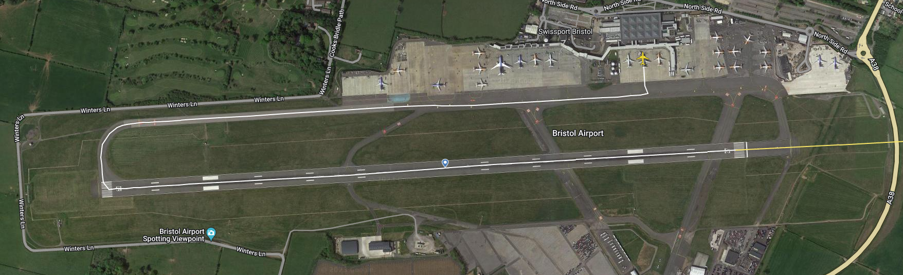 Ryanair Boeing 737 Rolls Forward With Stairs In Place At Bristol Airport