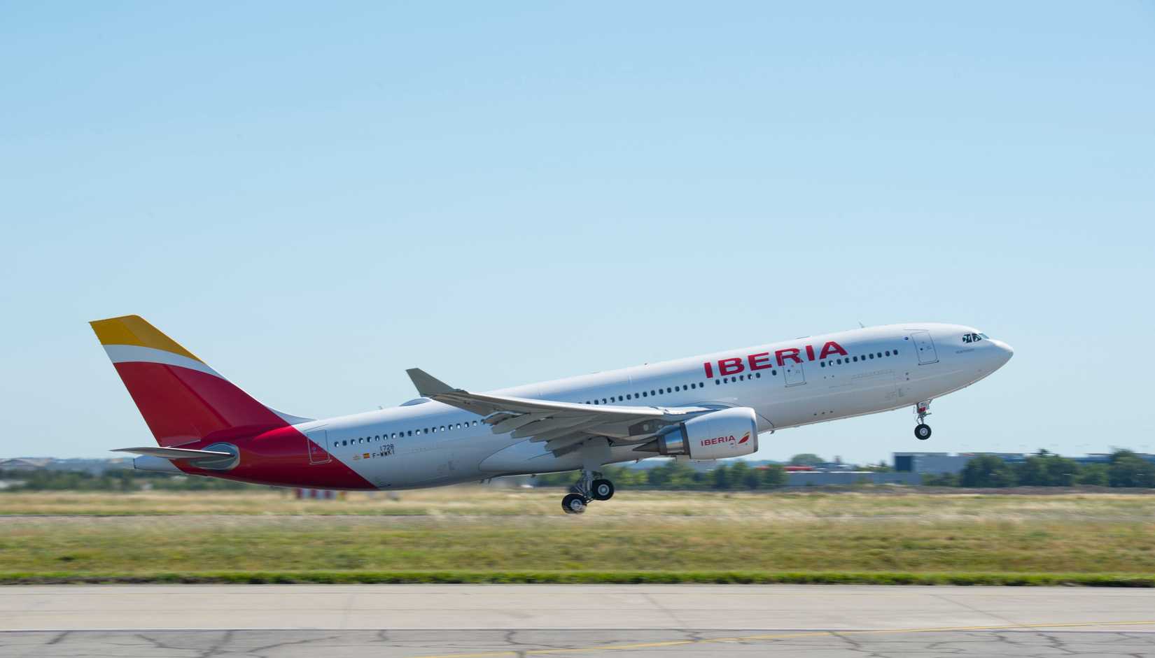 Small(er) But Mighty: These 5 Airlines Operate The Most Airbus A330-200 Flights To, From ...