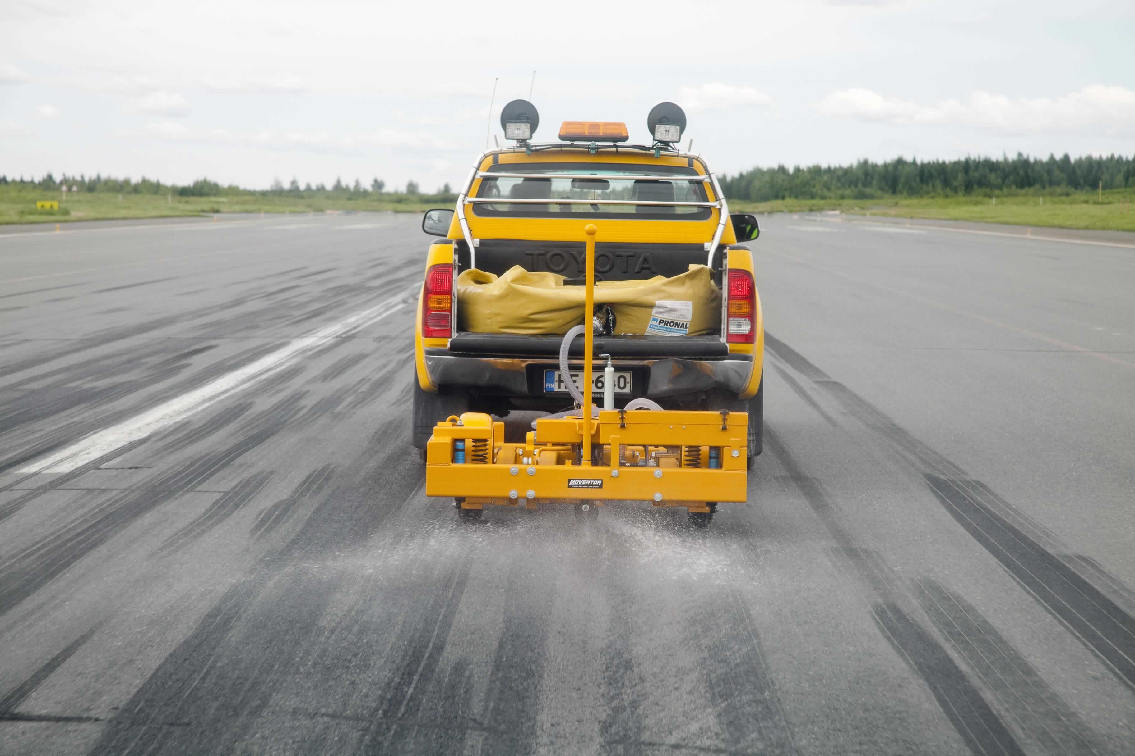 How Is A Runway's Condition Assessed & Reported?