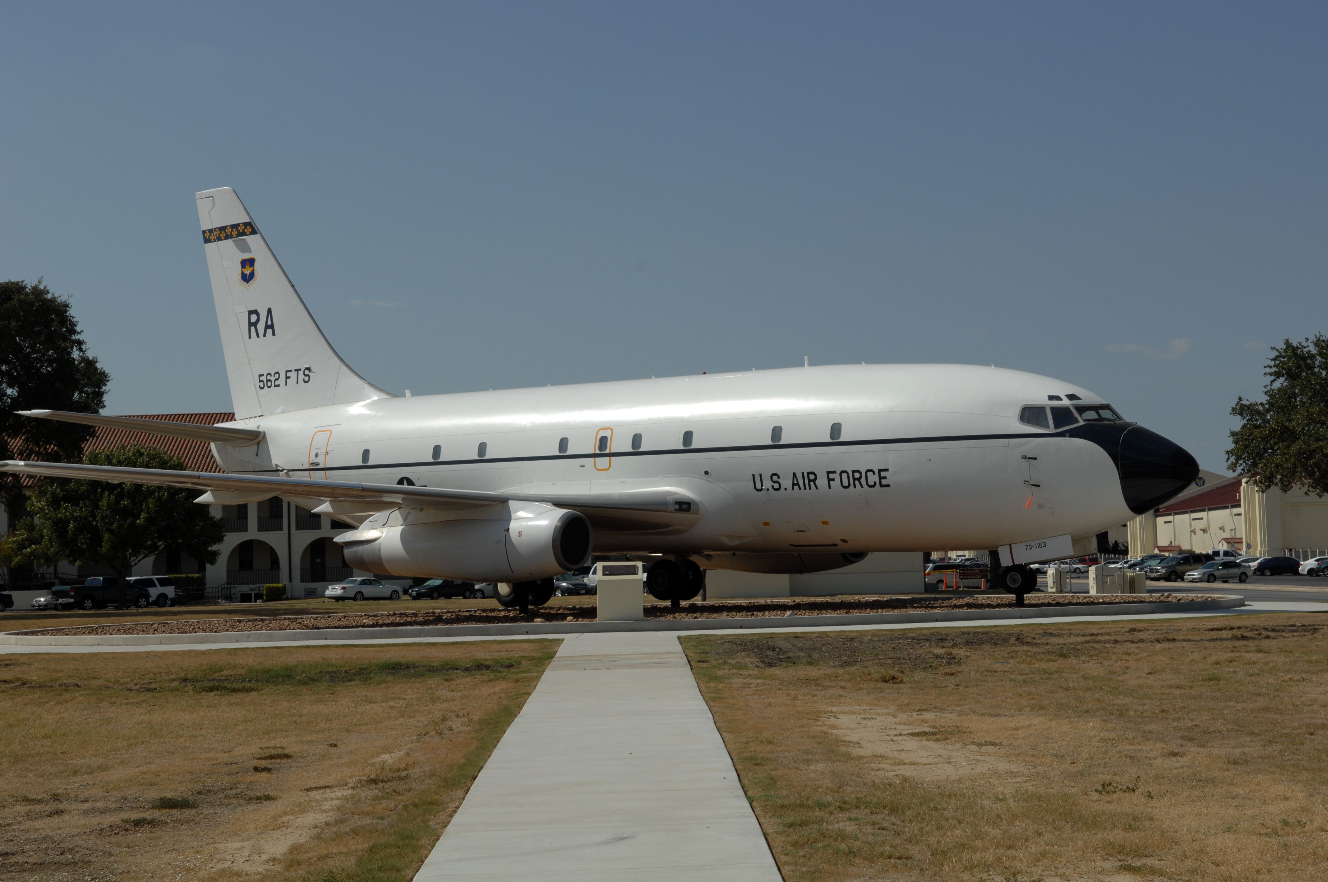 Boeing T-43: The Modified 737 On Which USAF Navigators Learned Their Trade