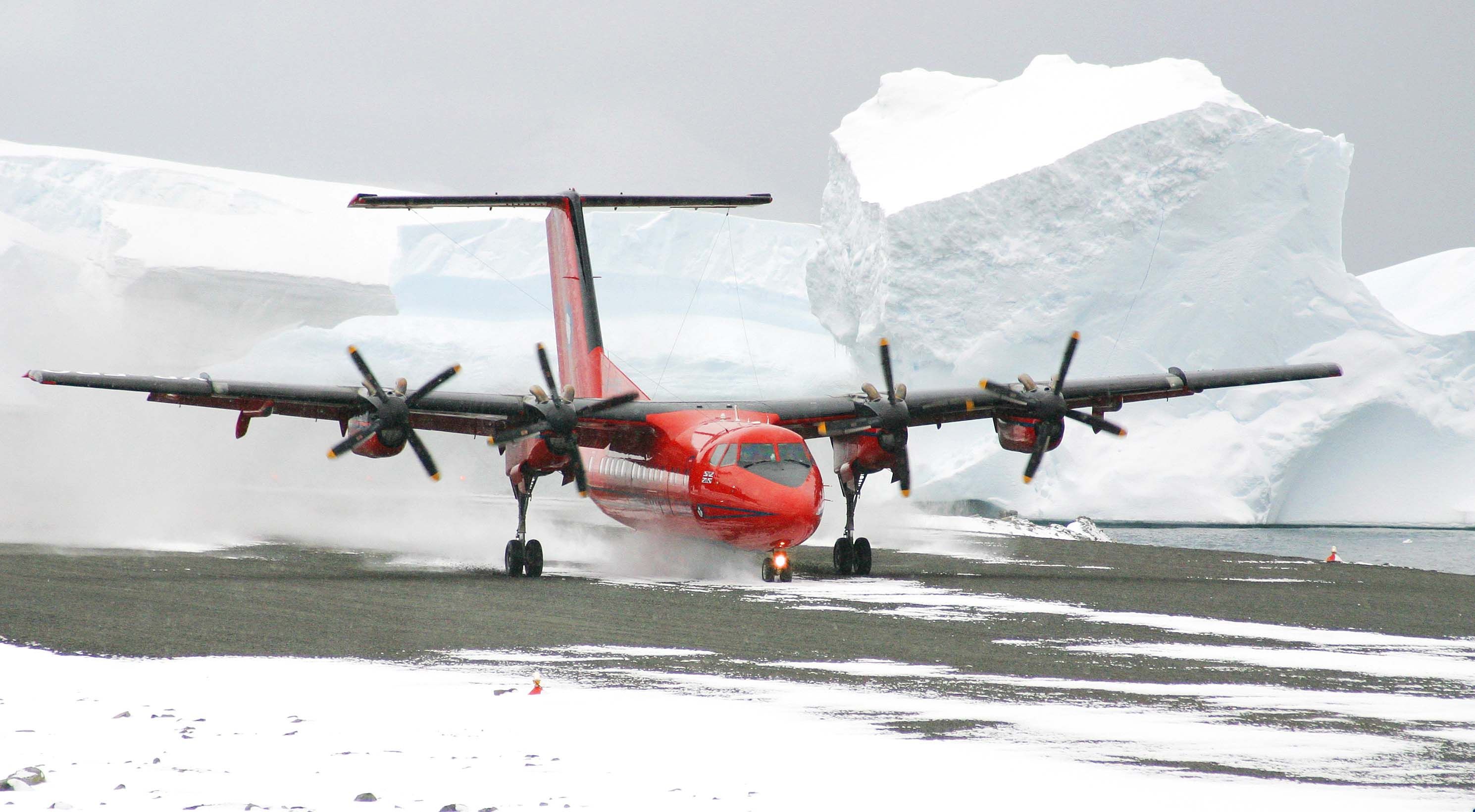 Four-Engine Turboprop: Who Flies The De Havilland Dash 7 In 2023?