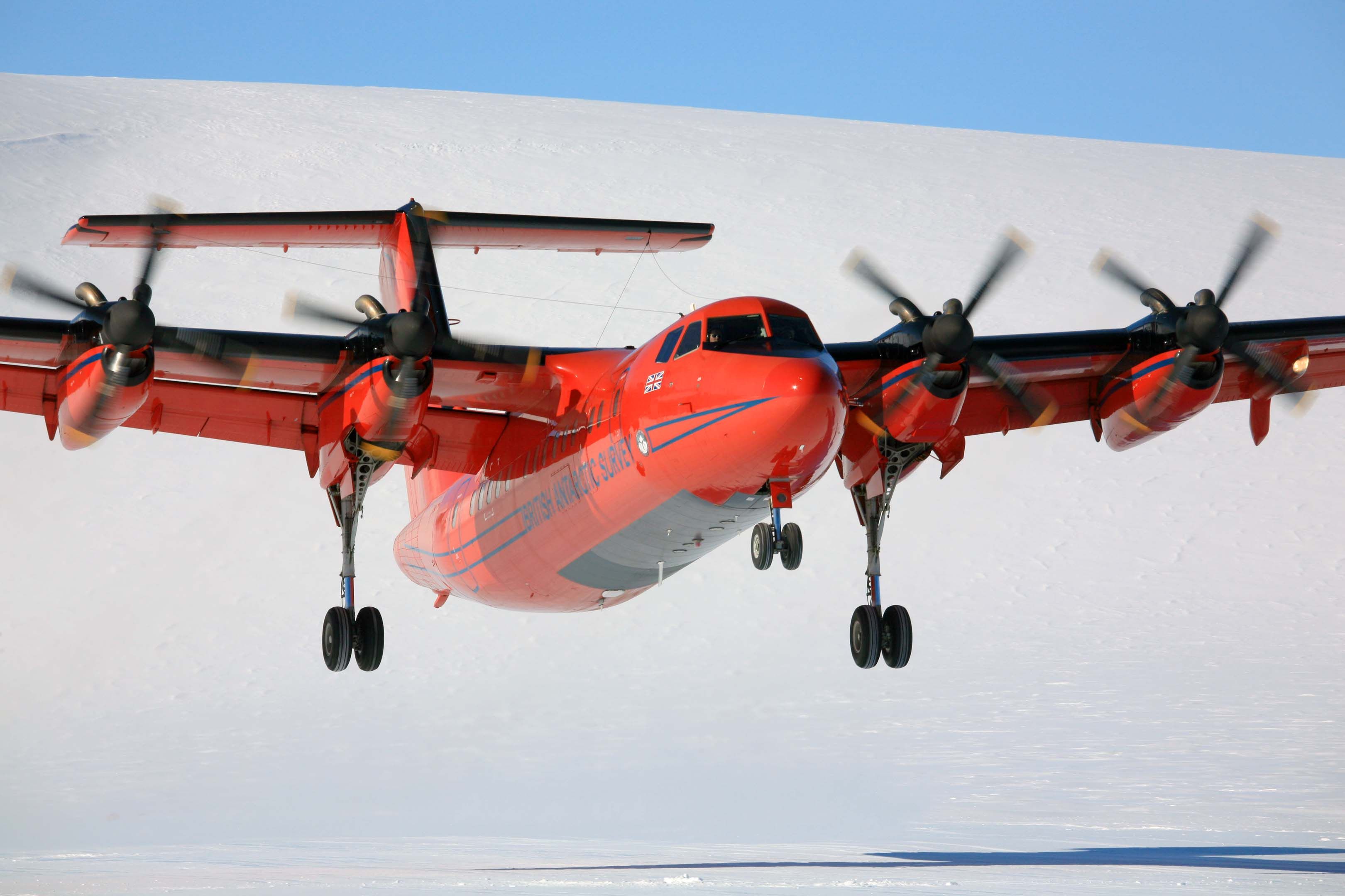 Four-Engine Turboprop: Who Flies The De Havilland Dash 7 In 2023?