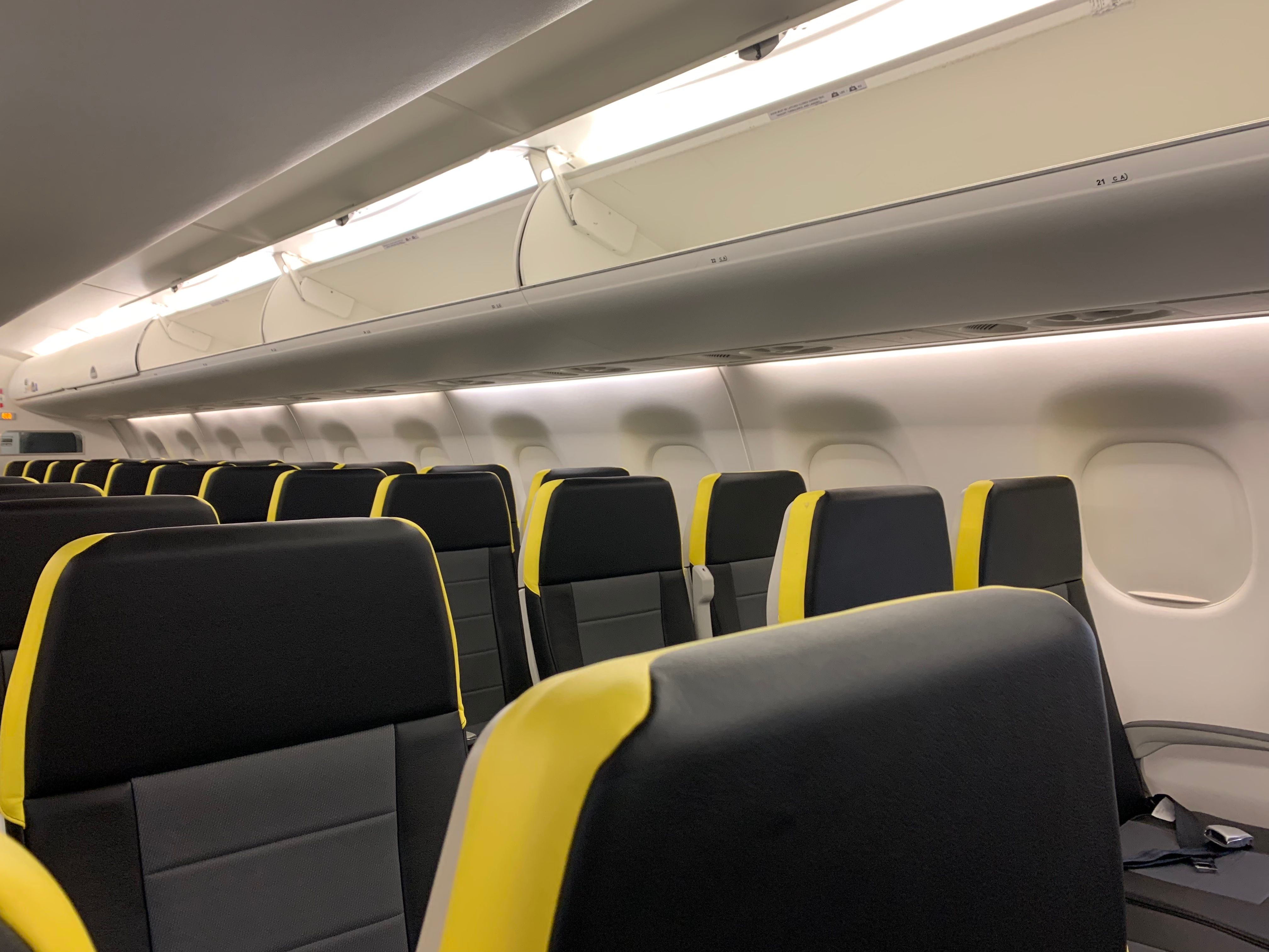 Flight Review: Breeze Airways Embraer E-195 Charleston to Charleston ...