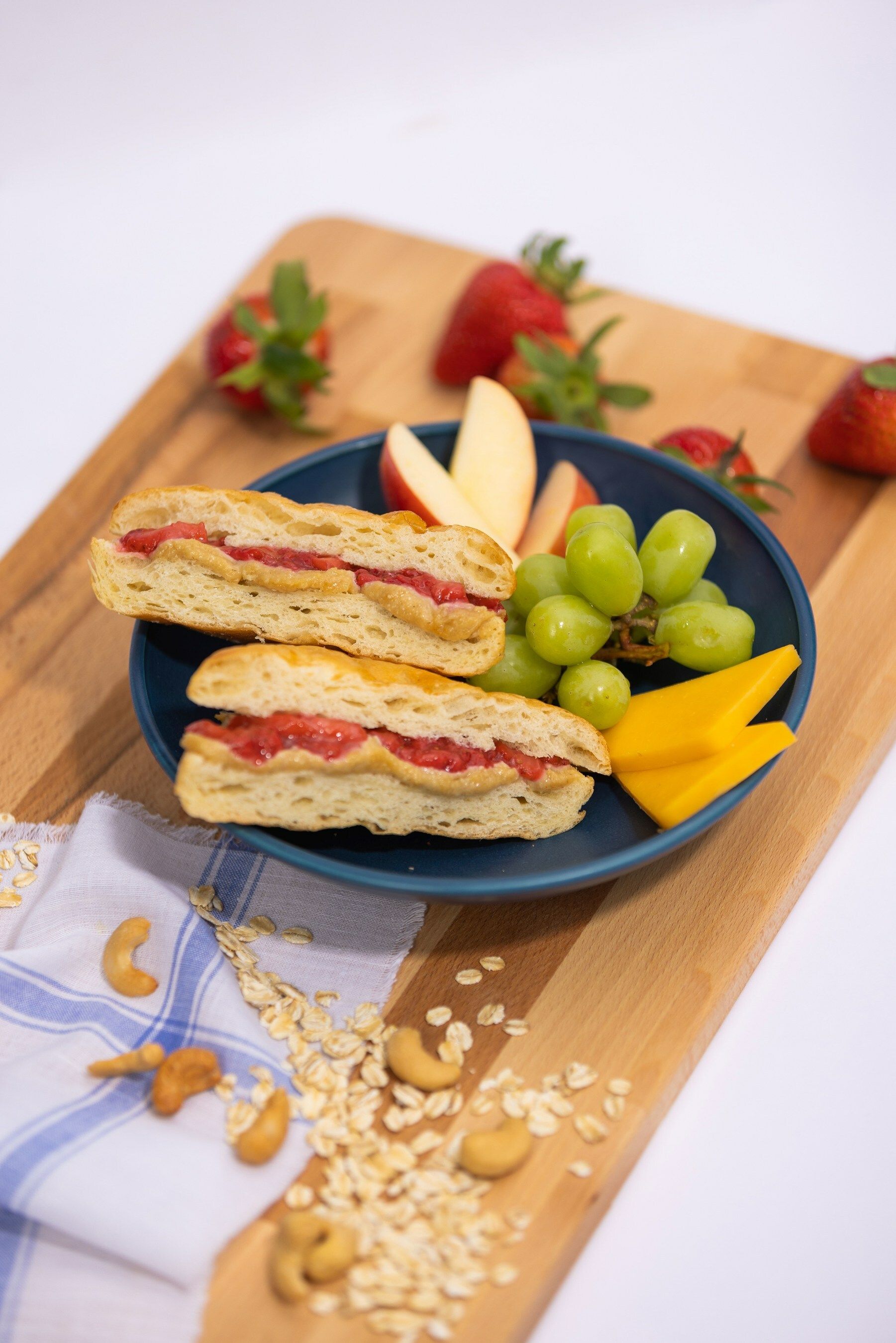 Alaska Airlines Doubles Food Options For First Class Passengers