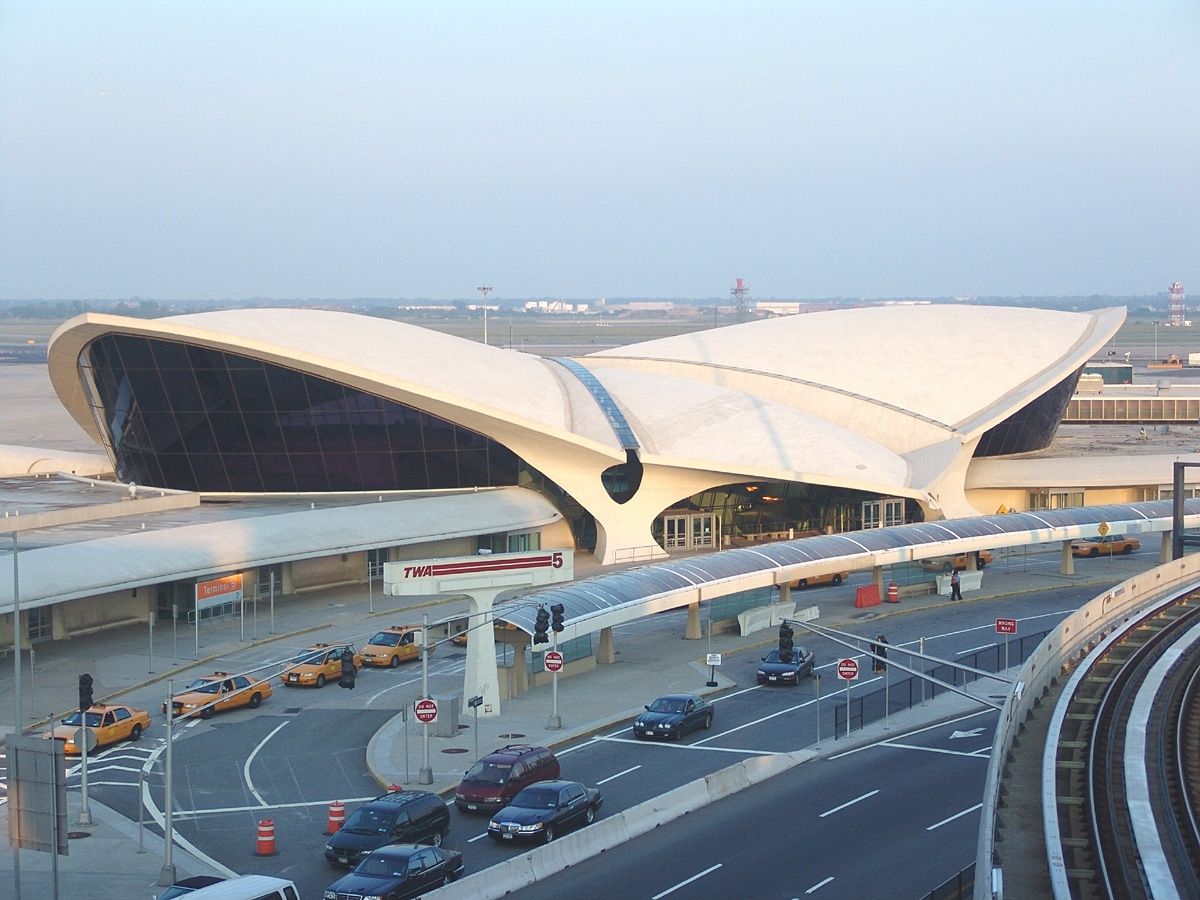 Gateway To The Big Apple: A Brief History Of New York JFK Airport's ...