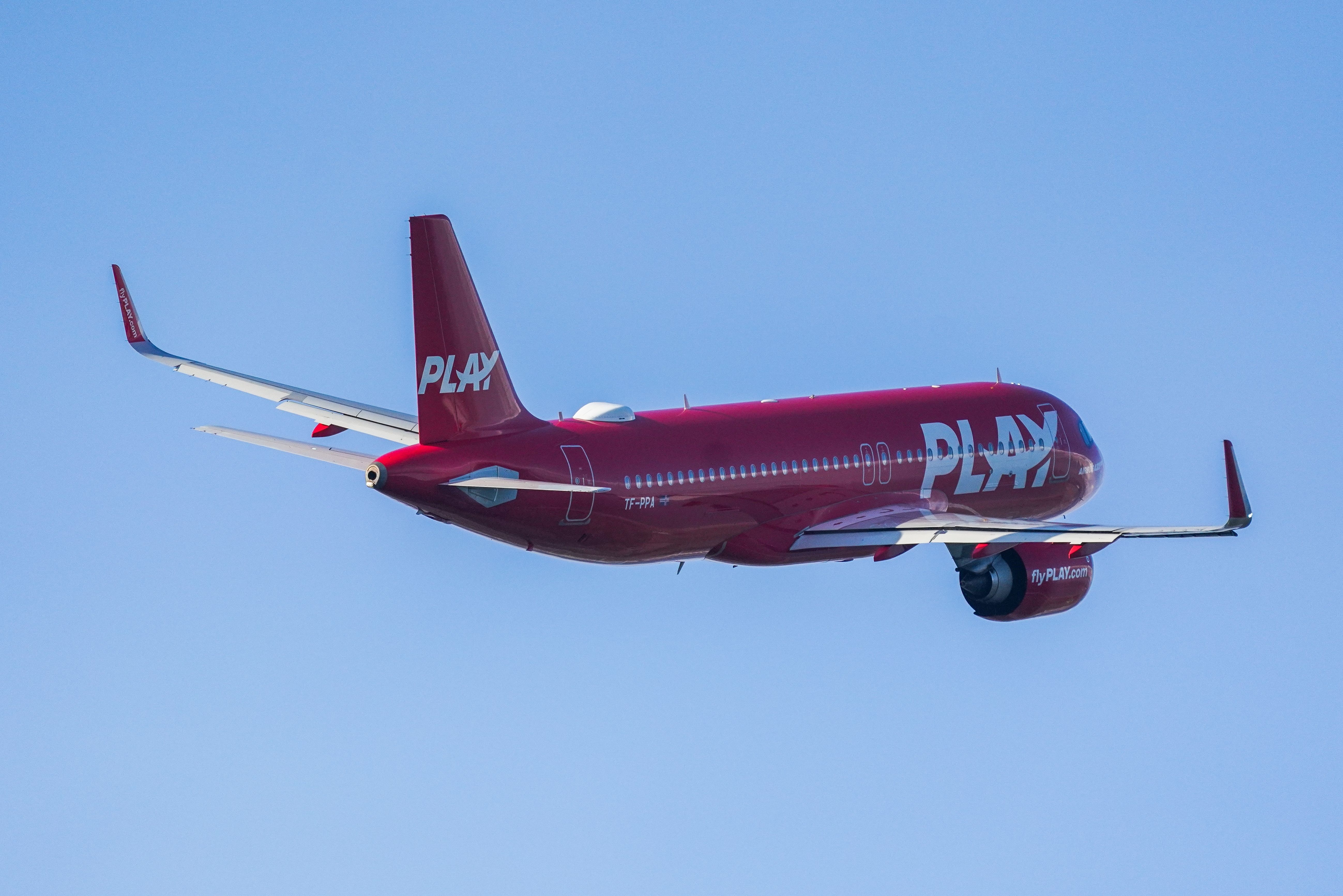 Iceland's PLAY Reports Near-Threefold Year-On-Year April Passenger Growth