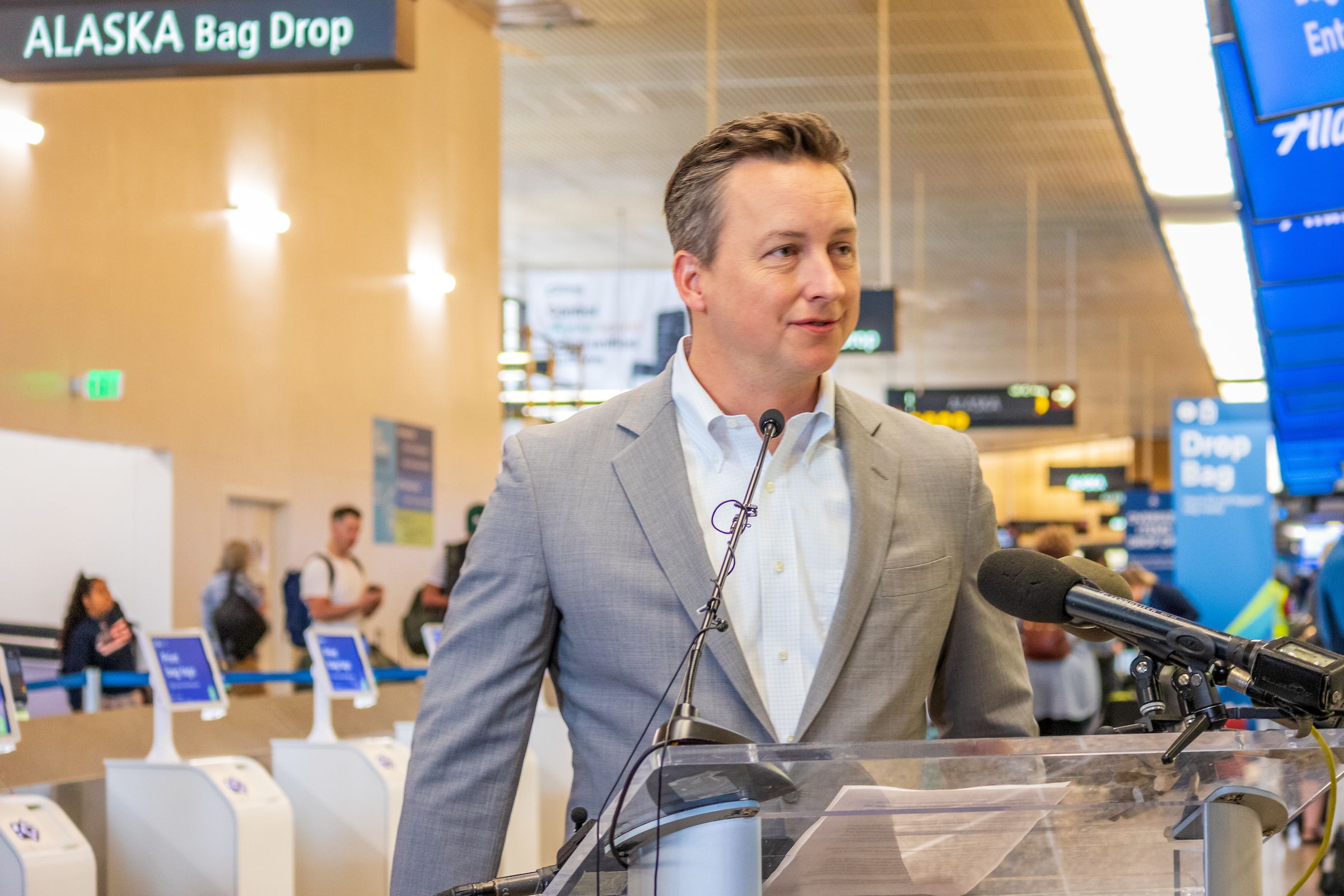 How To Navigate Seattle Tacoma International Airport Amidst The SEA ...