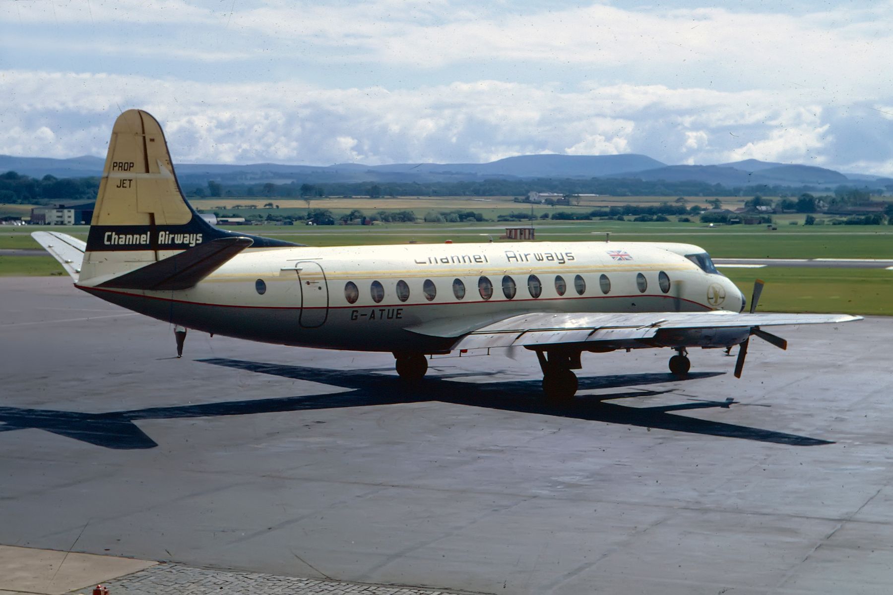 The Story Of Former UK Private Airline Channel Airways