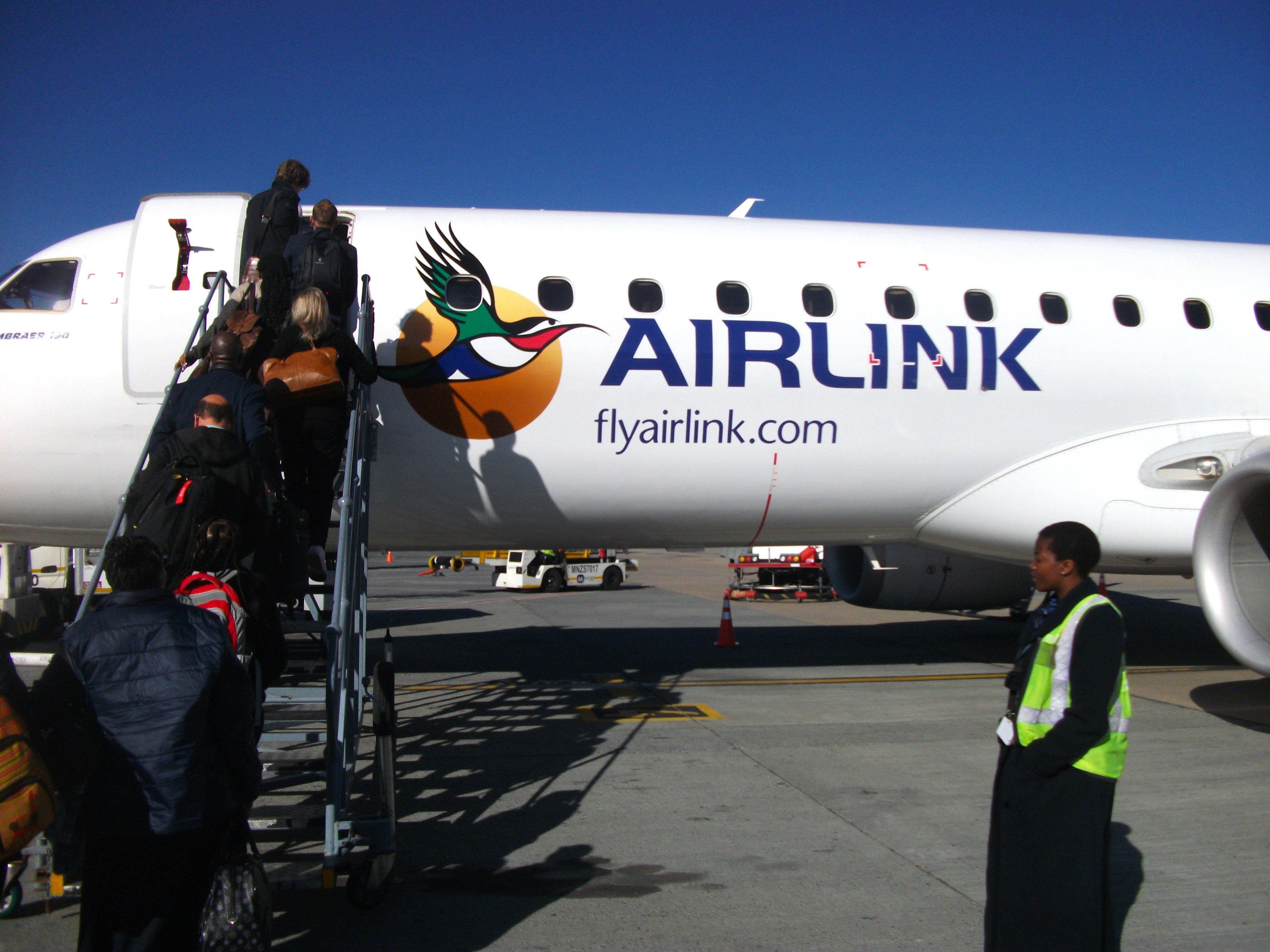 Review: South African Airlink Embraer E190 Business Class – UFGQM